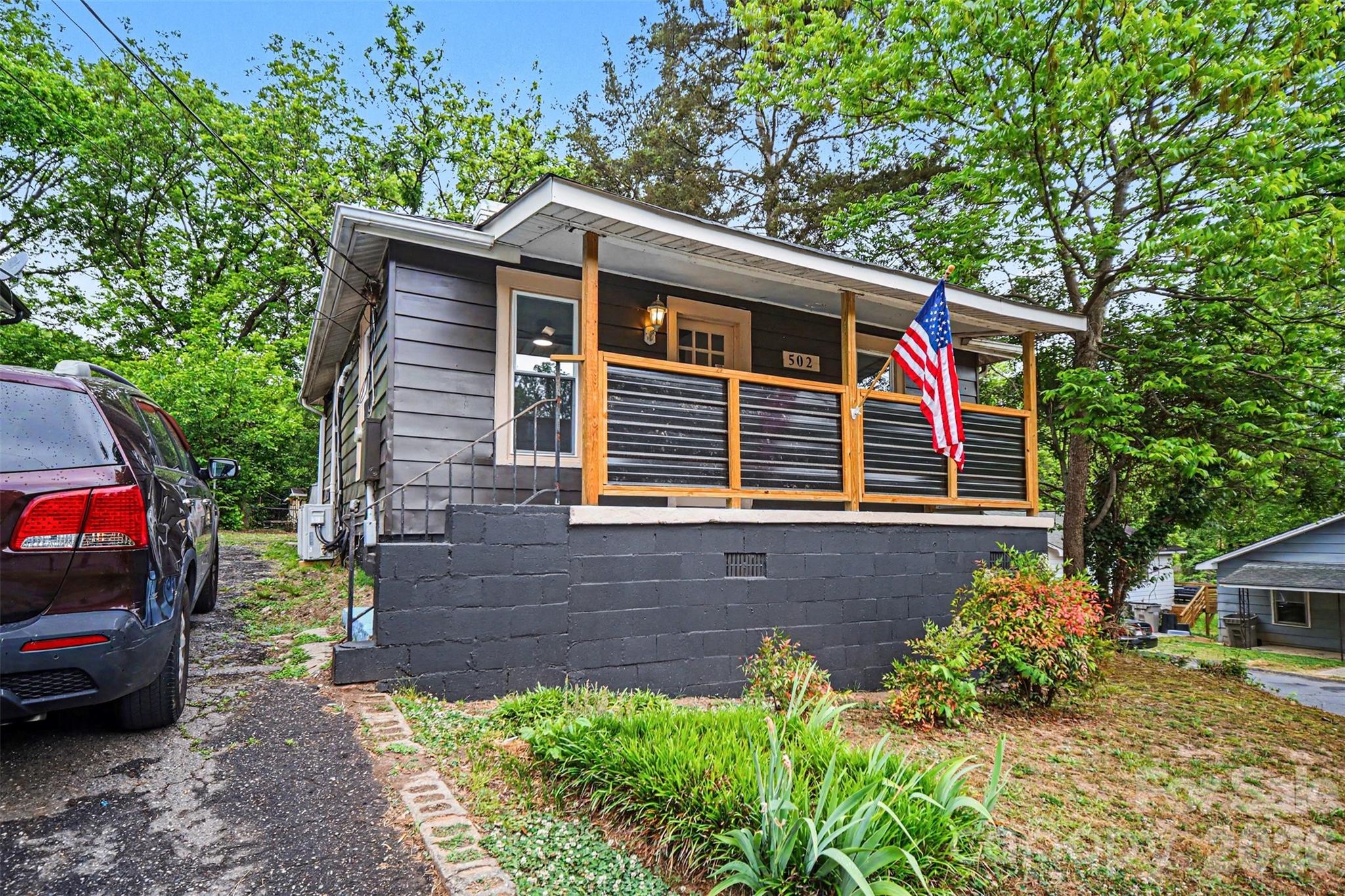 Photo 3 of 502 Allison Avenue, Gastonia, NC