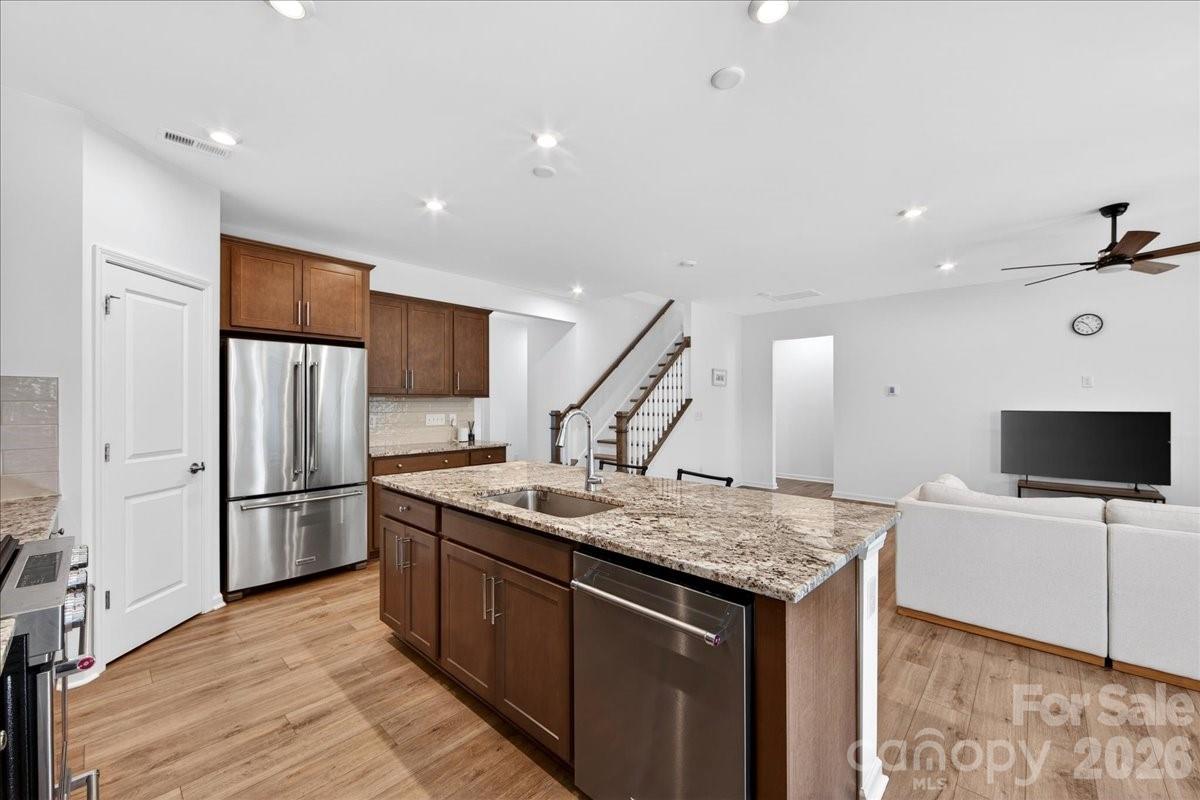 Photo 17 of 11119 Glasden Road, Charlotte, NC