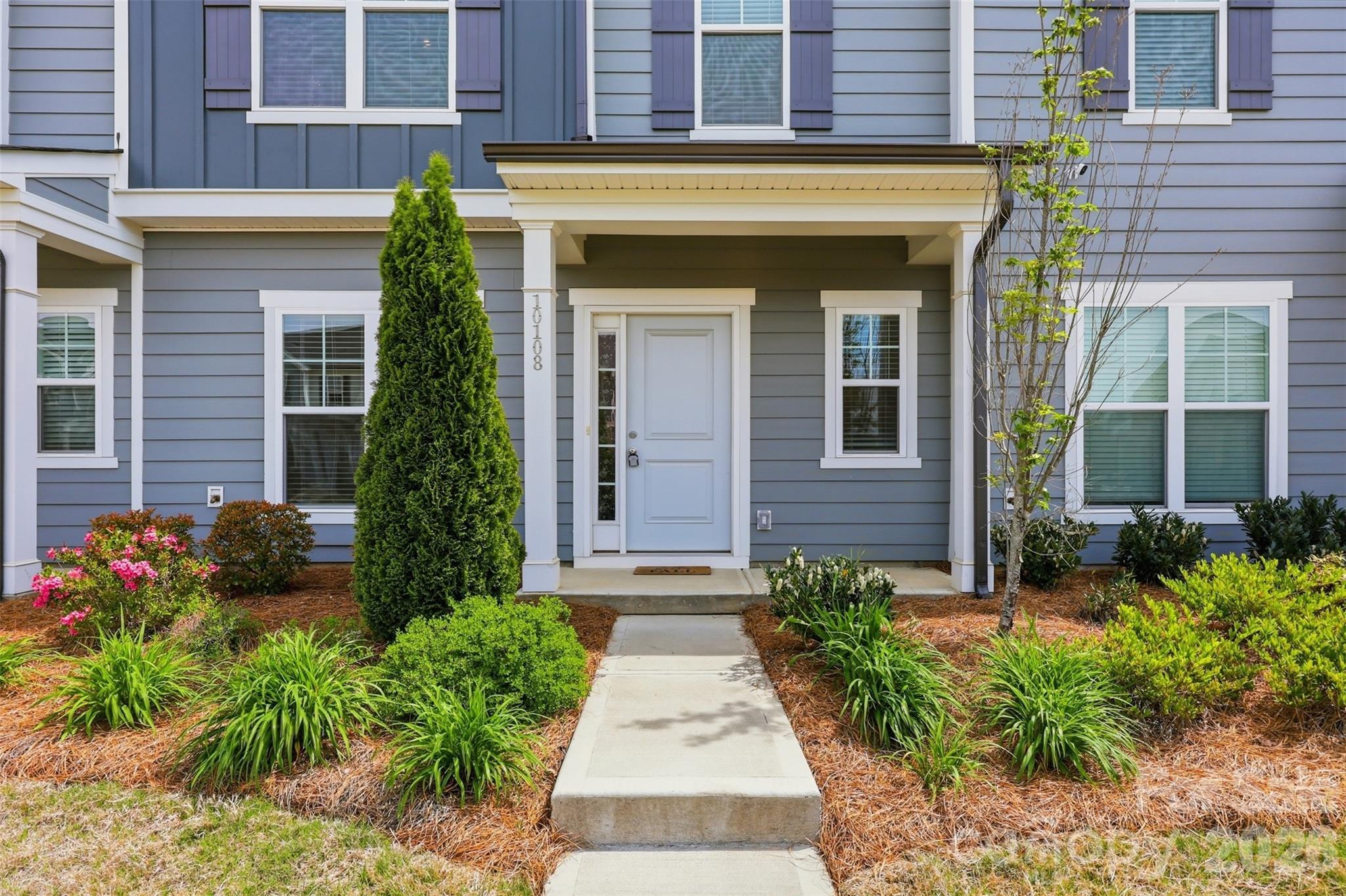 Photo 2 of 10108 Guardian Drive, Charlotte, NC