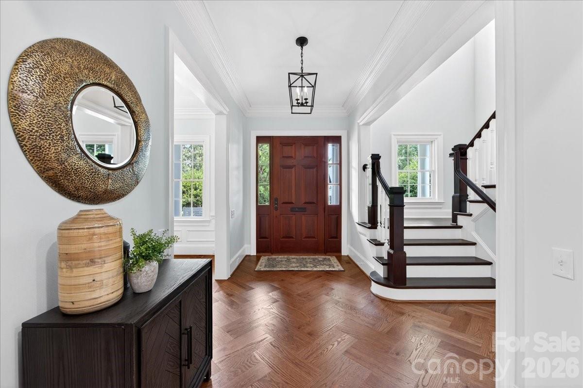 2135 Sharon Avenue, Charlotte, NC - photo 4 of 44
