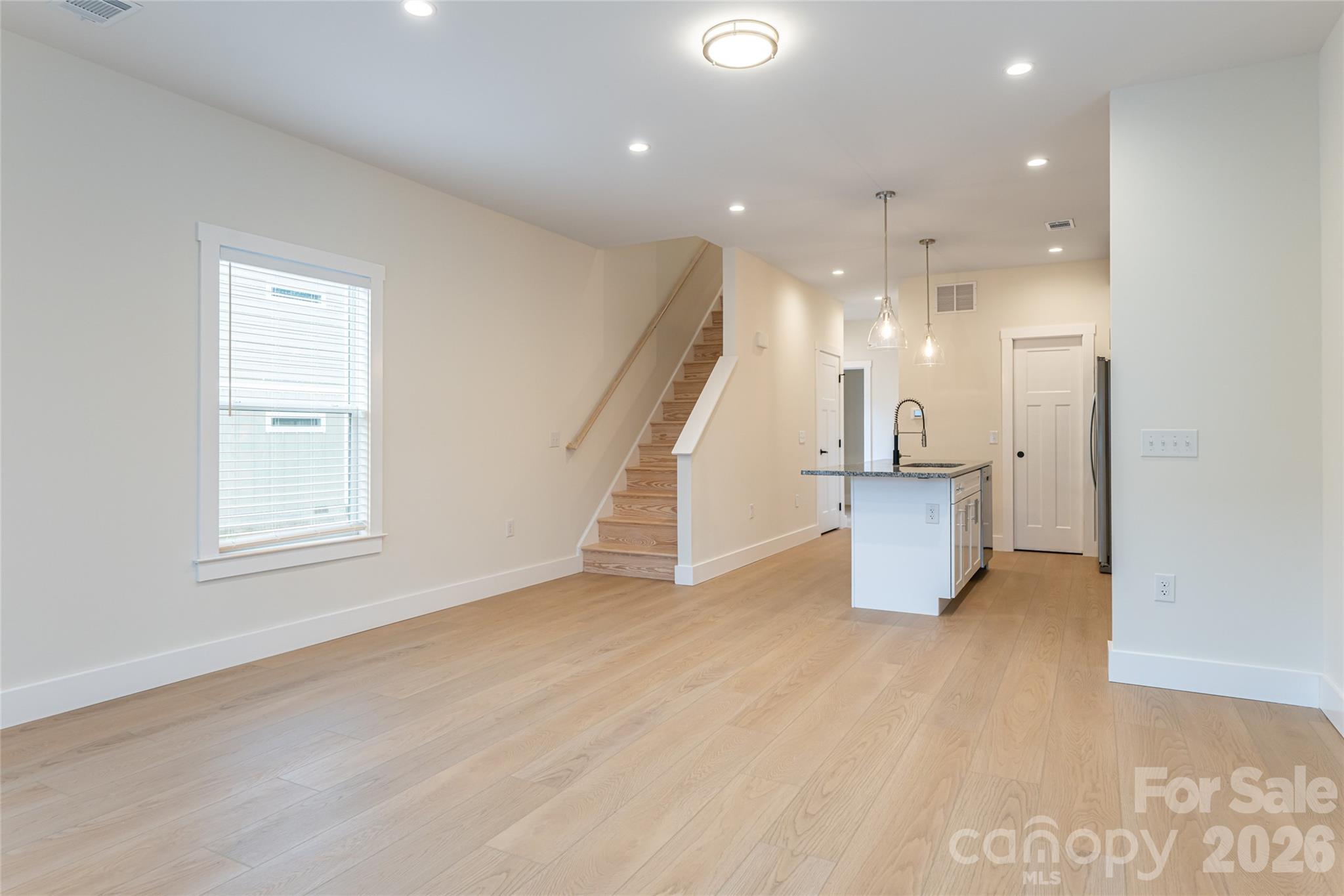 4 Wyndom Lane, Asheville, NC - photo 12 of 38