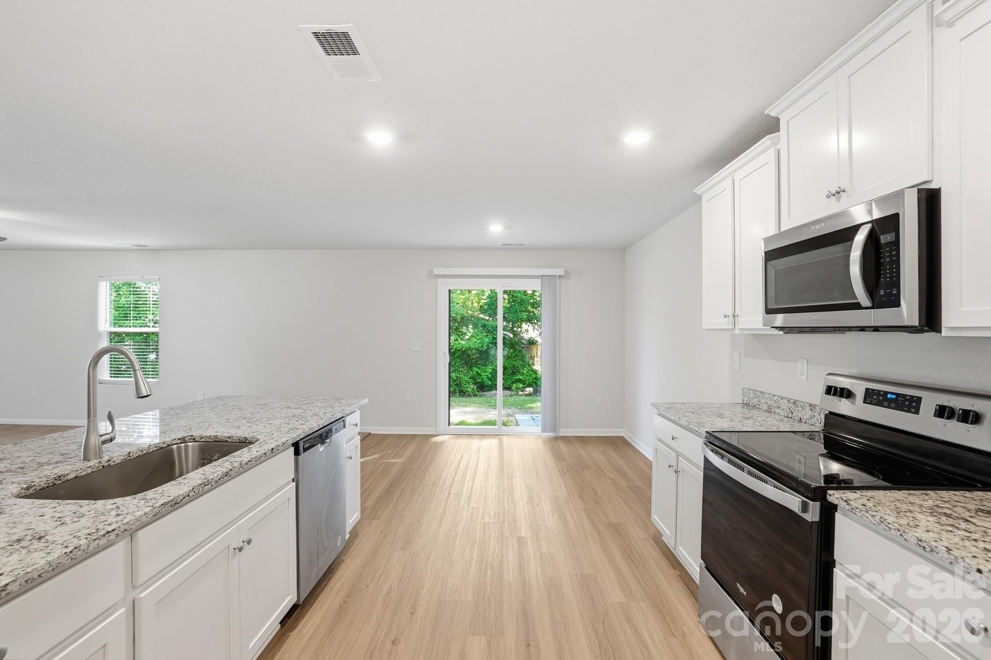 Photo 4 of 509 Hawley Street, Charlotte, NC