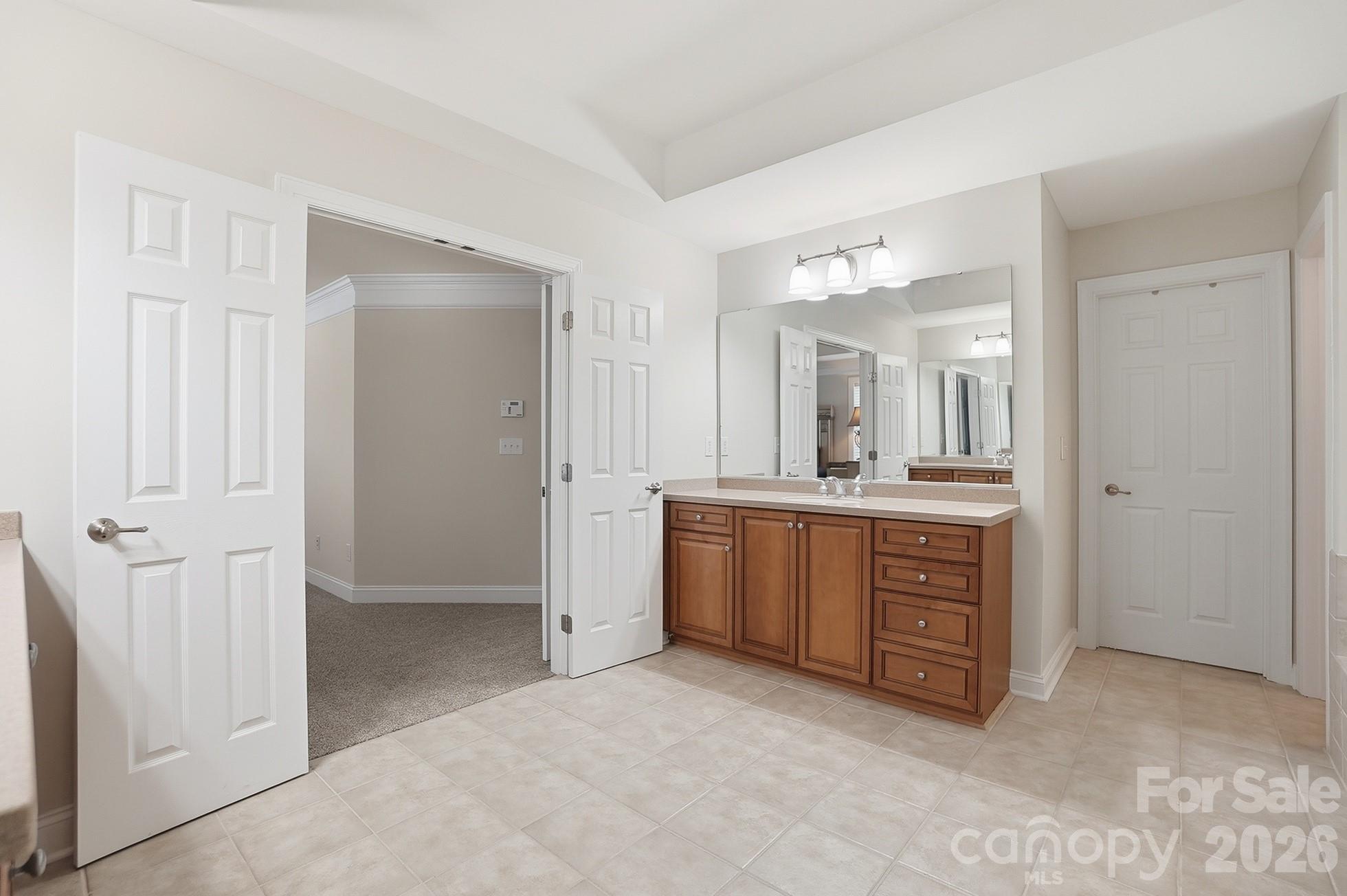 807 Crown Vista Court, Wesley Chapel, NC - photo 22 of 44