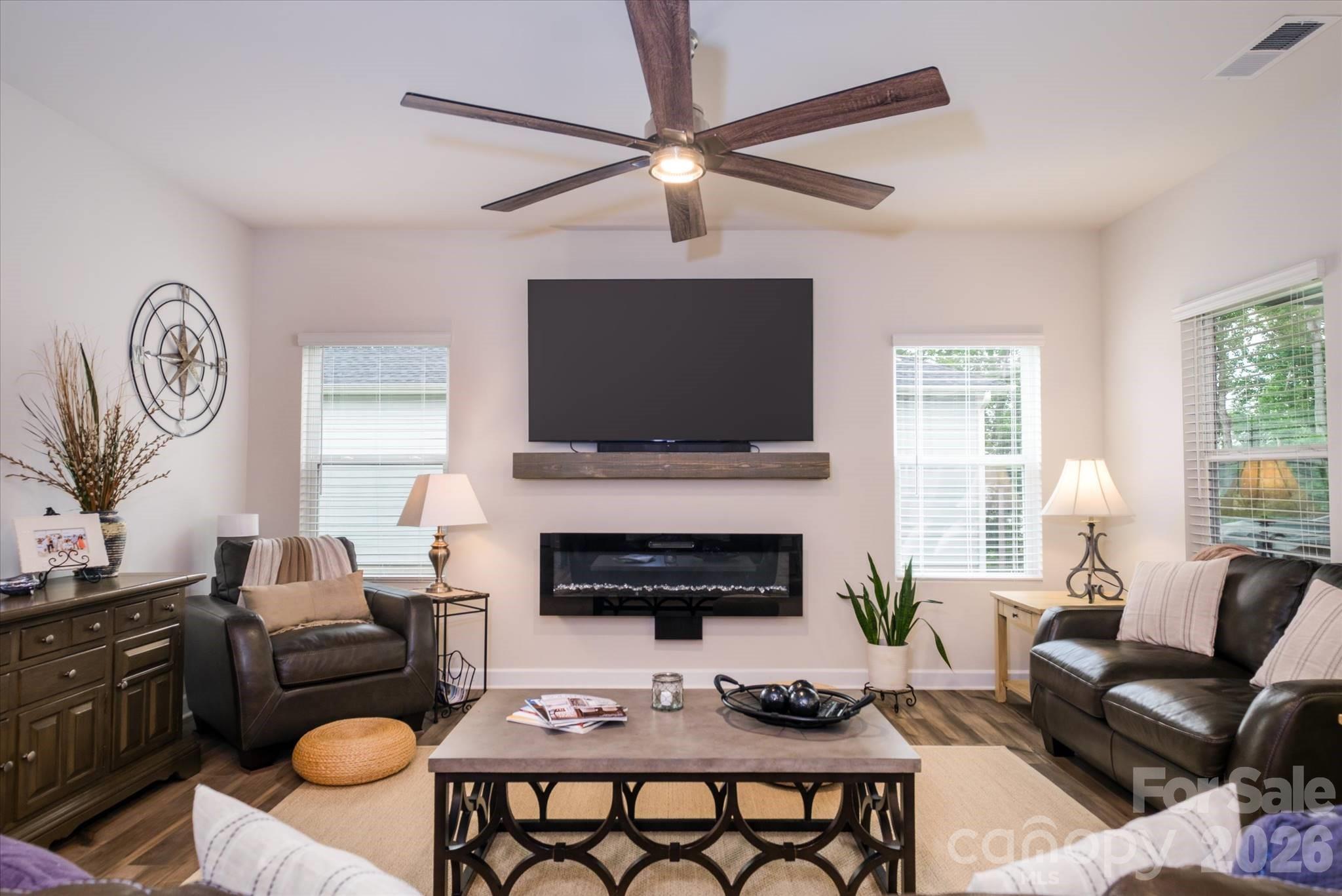 Photo 10 of 4518 Duplin Drive, Charlotte, NC