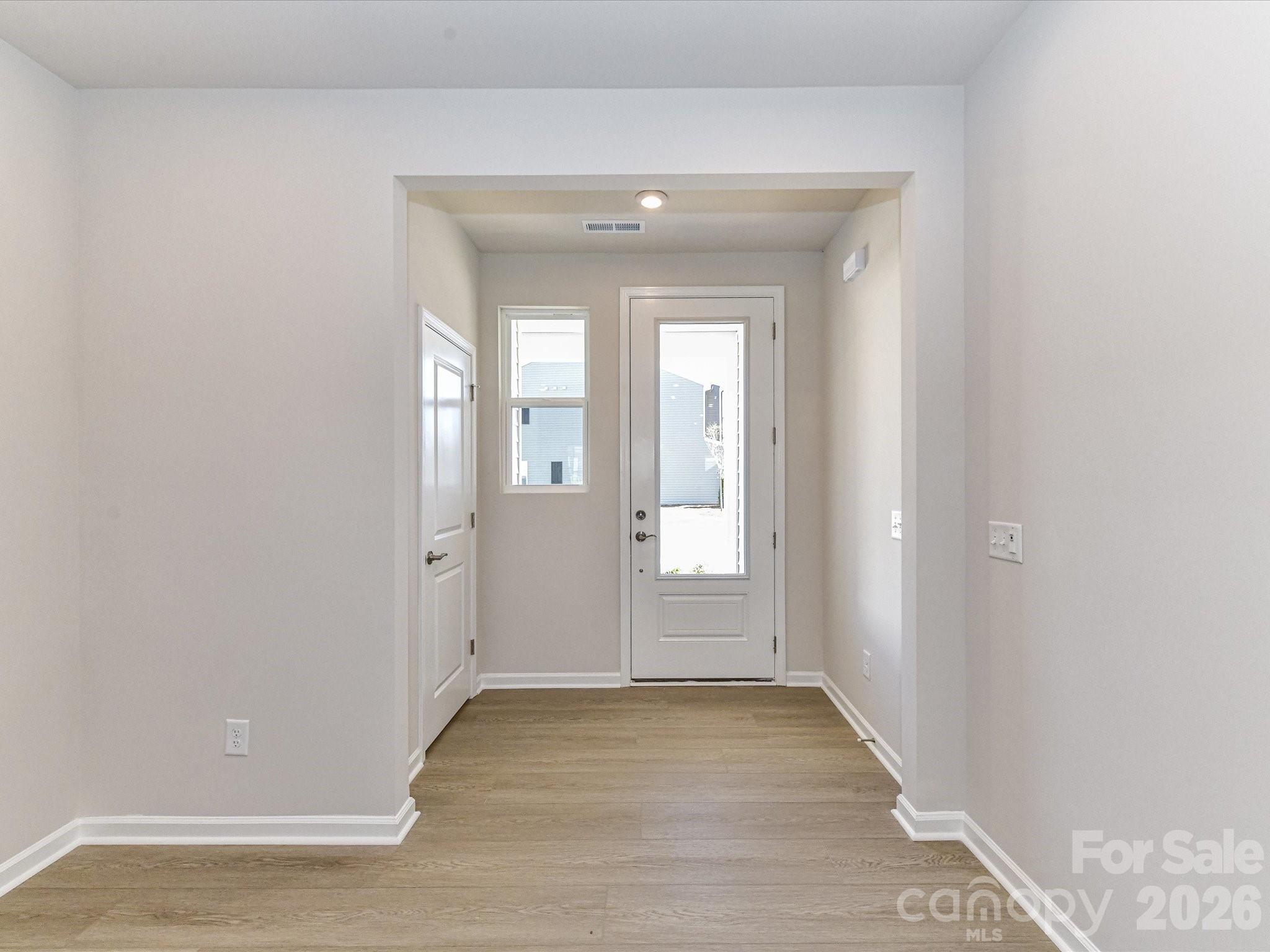 Photo 3 of 3041 Hutton Gardens Lane, Charlotte, NC