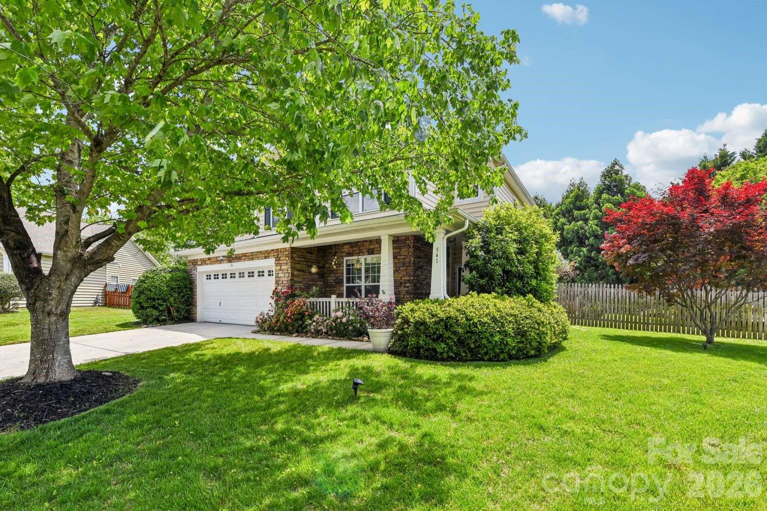 Photo 2 of 541 Marblewood Court, Fort Mill, SC