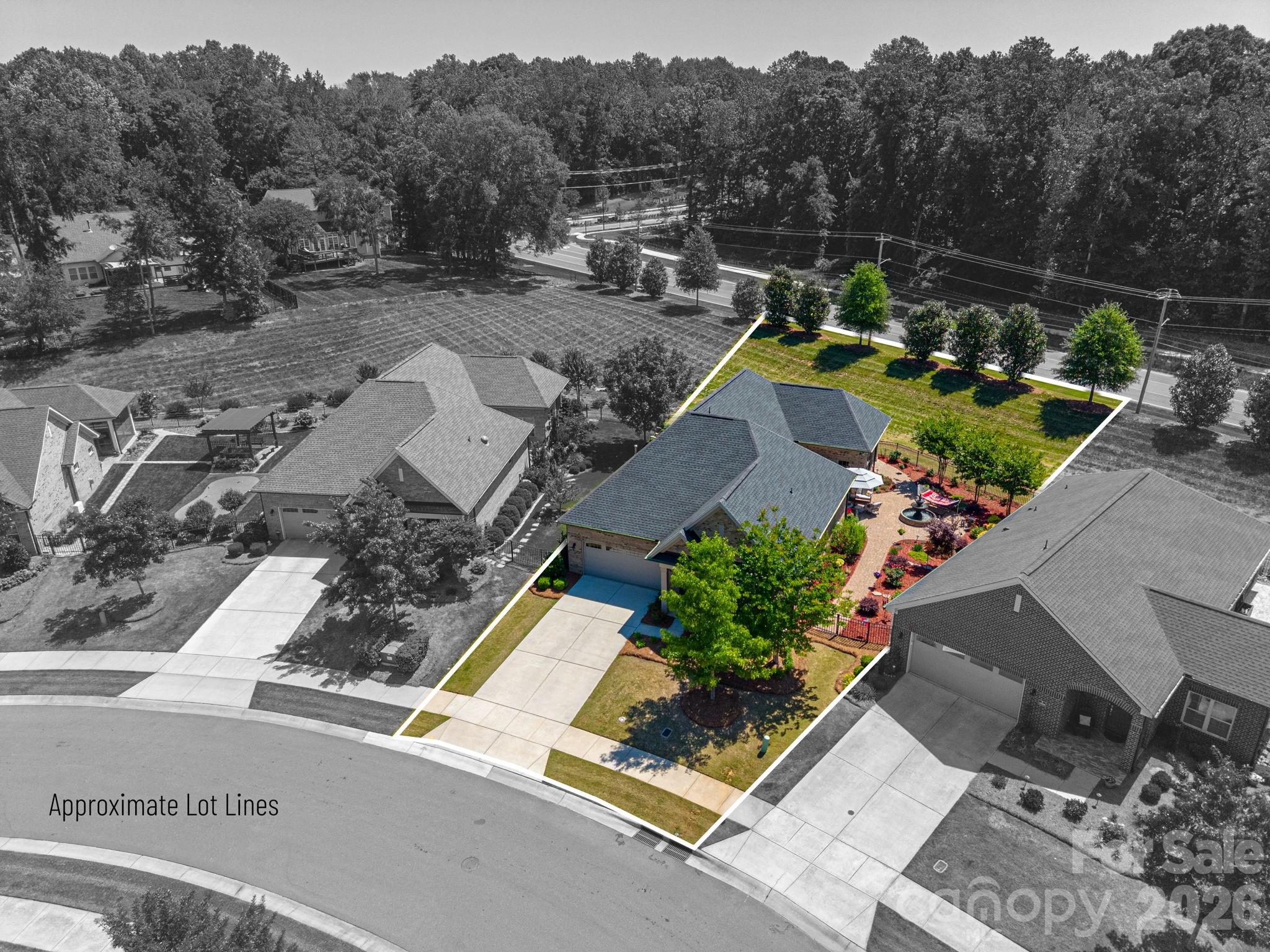 Photo 3 of 5228 Courtyard Lane, Belmont, NC