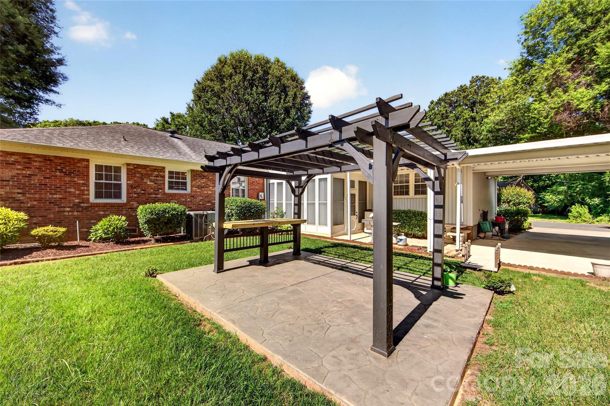 Photo 25 of 6801 Rambling Rose Drive, Charlotte, NC