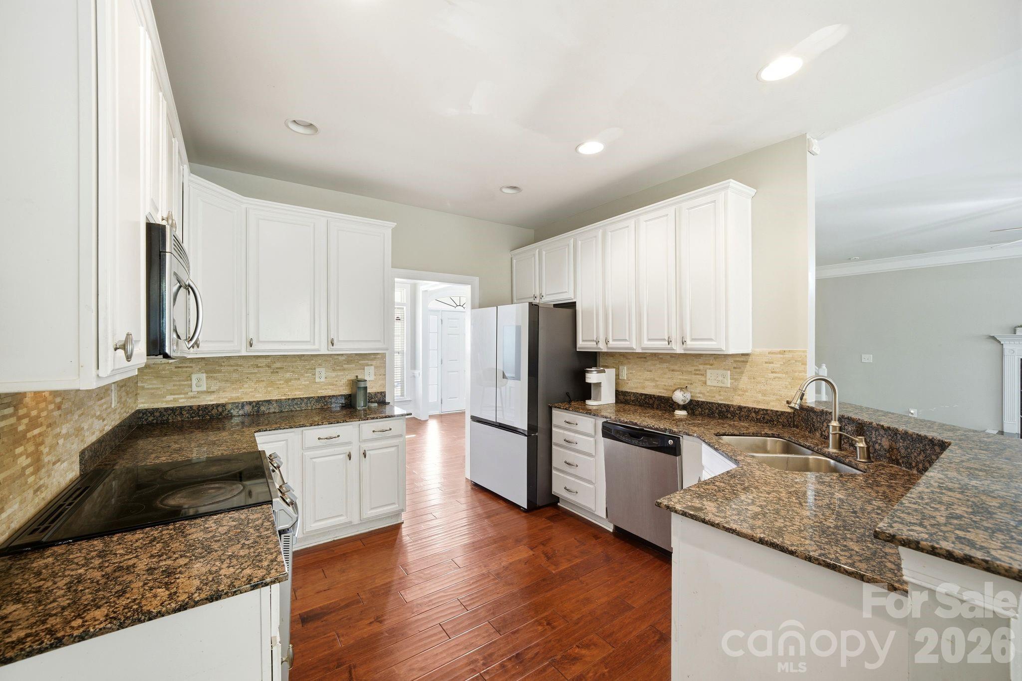 Photo 8 of 8505 Delamere Lane, Charlotte, NC