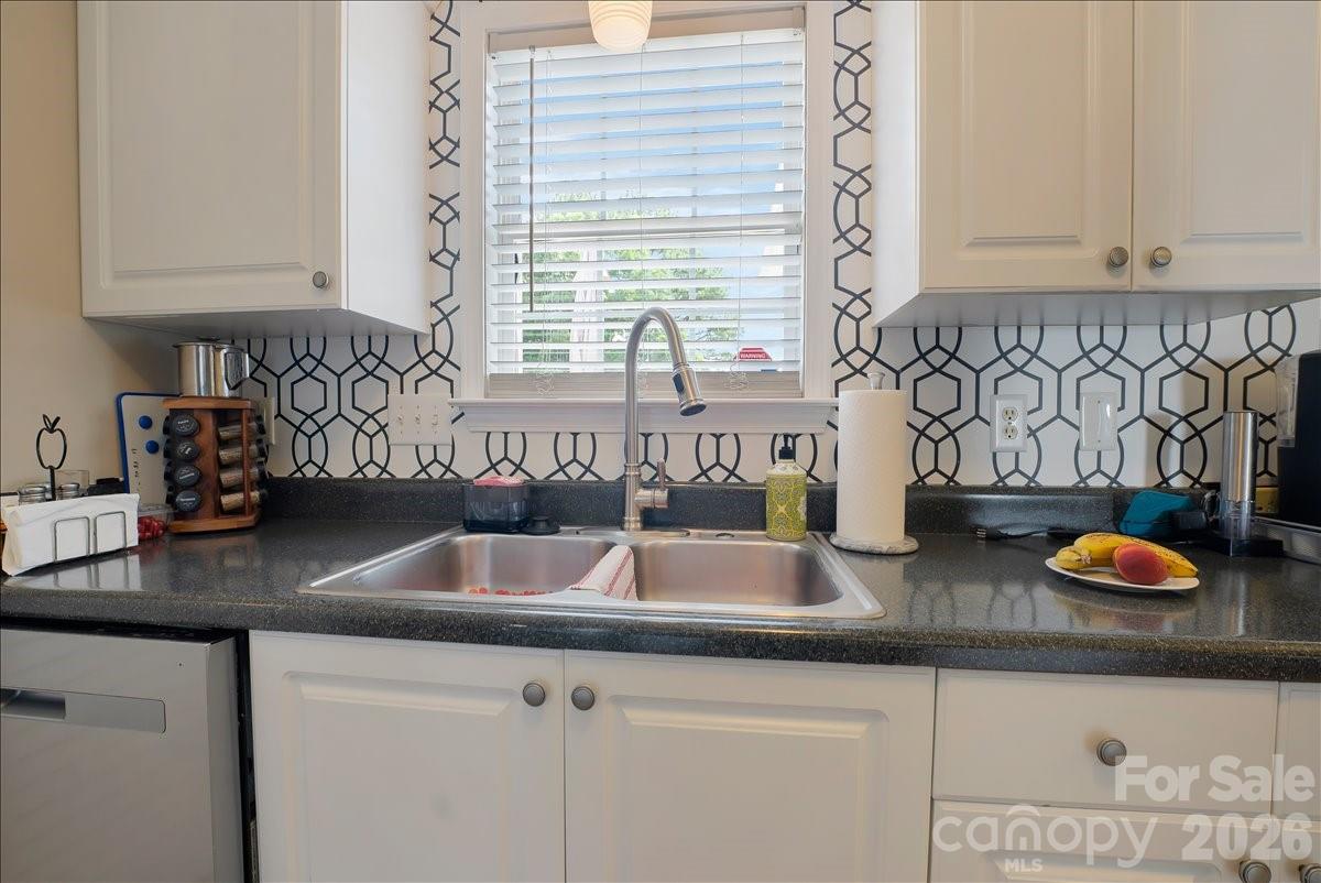 Photo 9 of 4165 Thomas Sam Drive, Rock Hill, SC