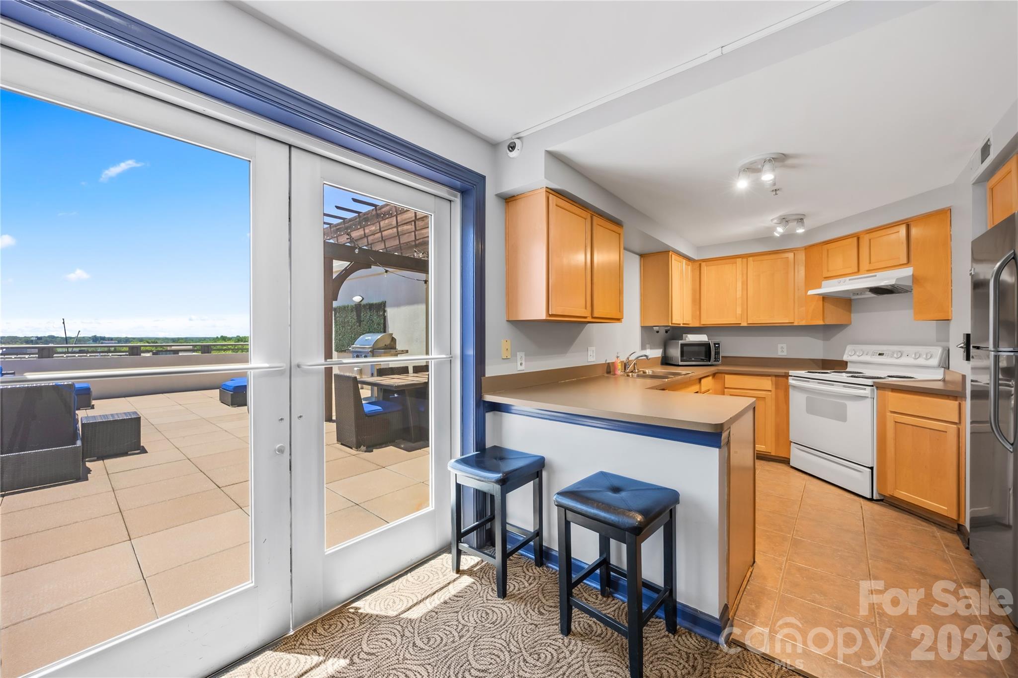 Photo 22 of 718 W Trade Street603, Charlotte, NC