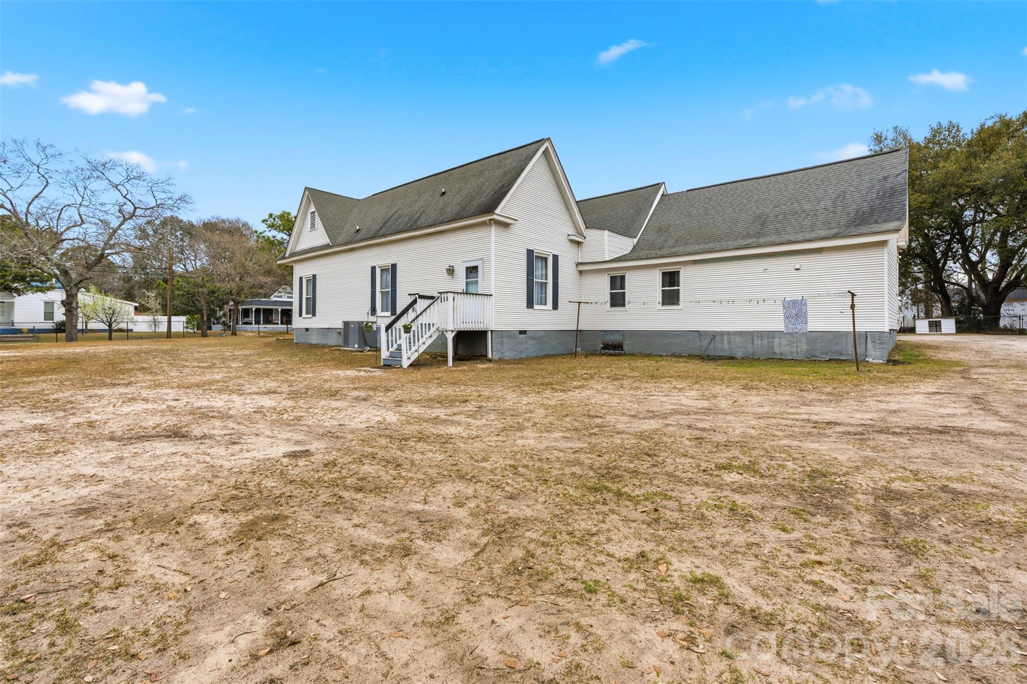 207 Oak Avenue, Hamlet, NC - photo 26 of 30