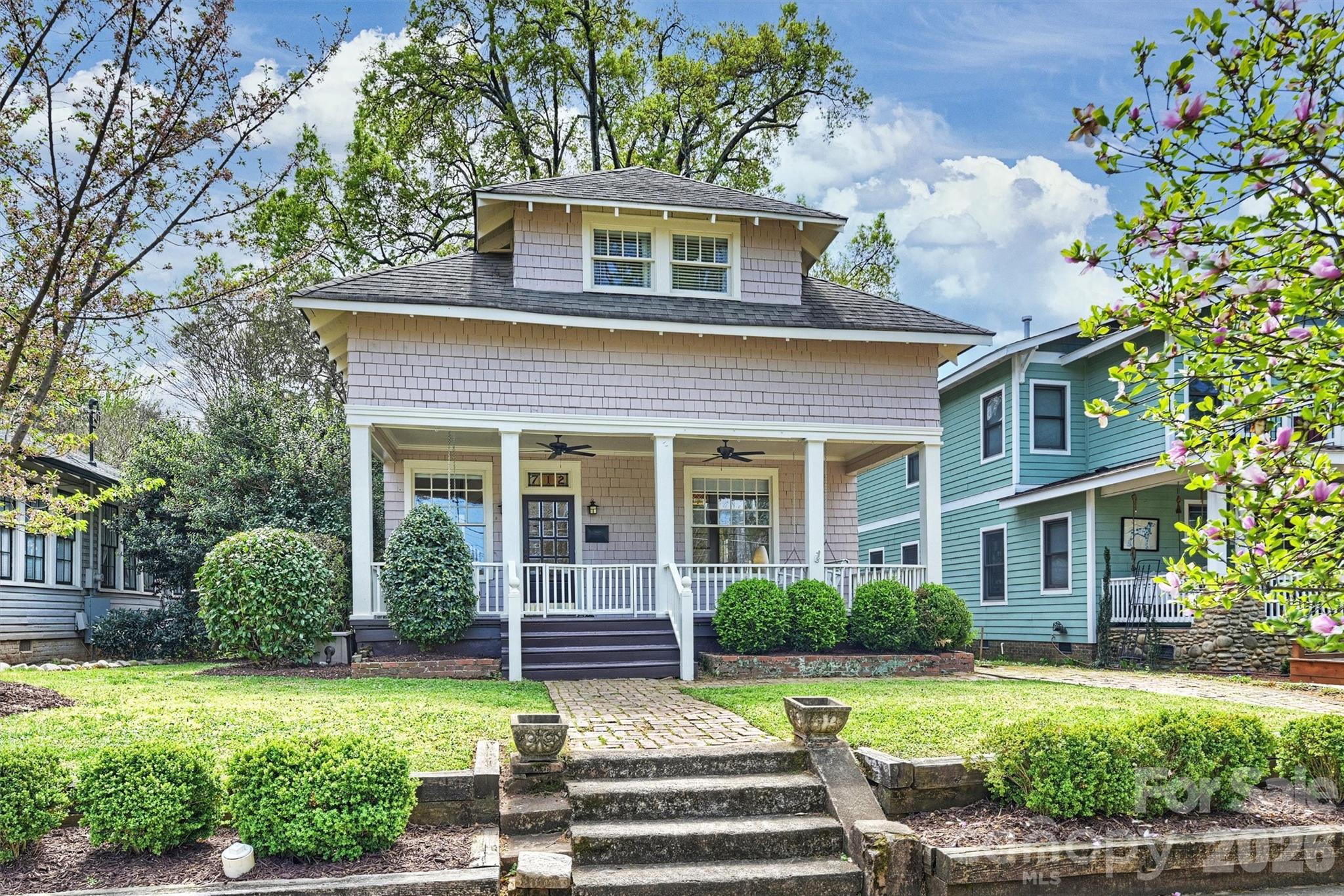712 Sunnyside Avenue, Charlotte, NC - photo 2 of 35