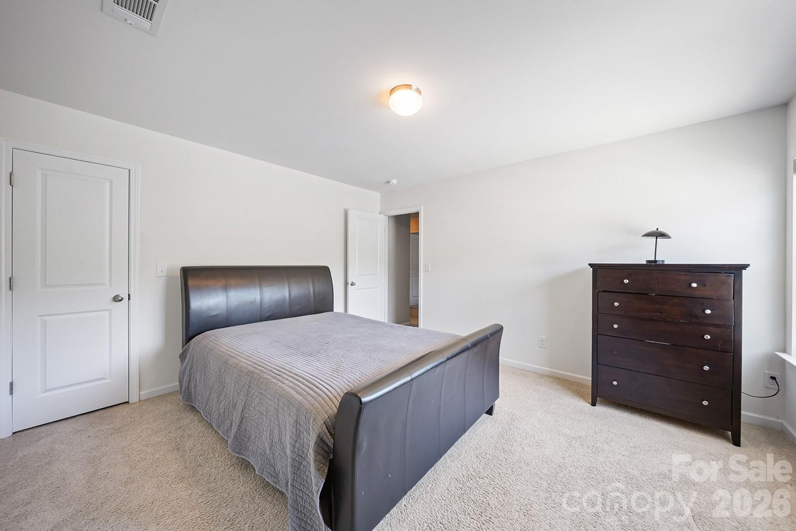 Photo 18 of 5329 Park Brook Drive, Charlotte, NC