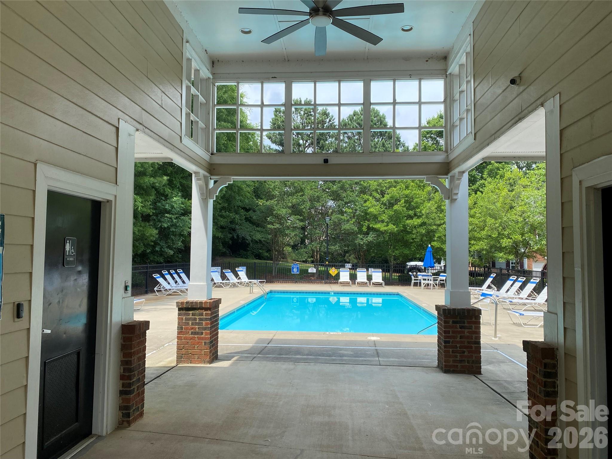 Photo 40 of 10781 Essex Hall Drive, Charlotte, NC