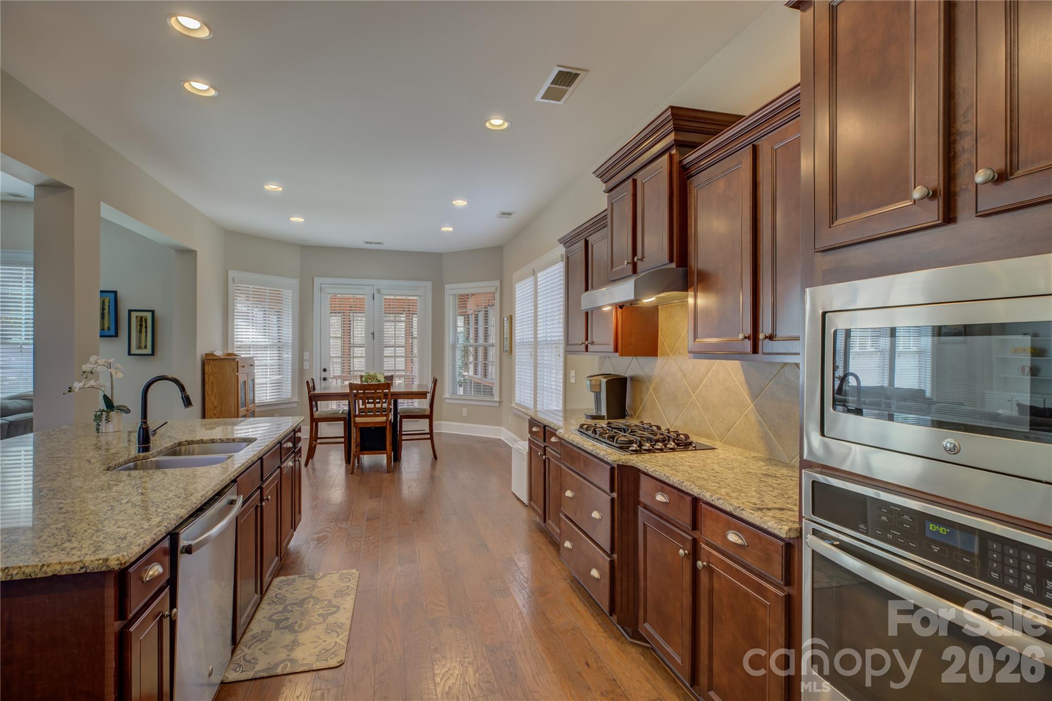 Photo 13 of 16518 Governors Club Court, Charlotte, NC