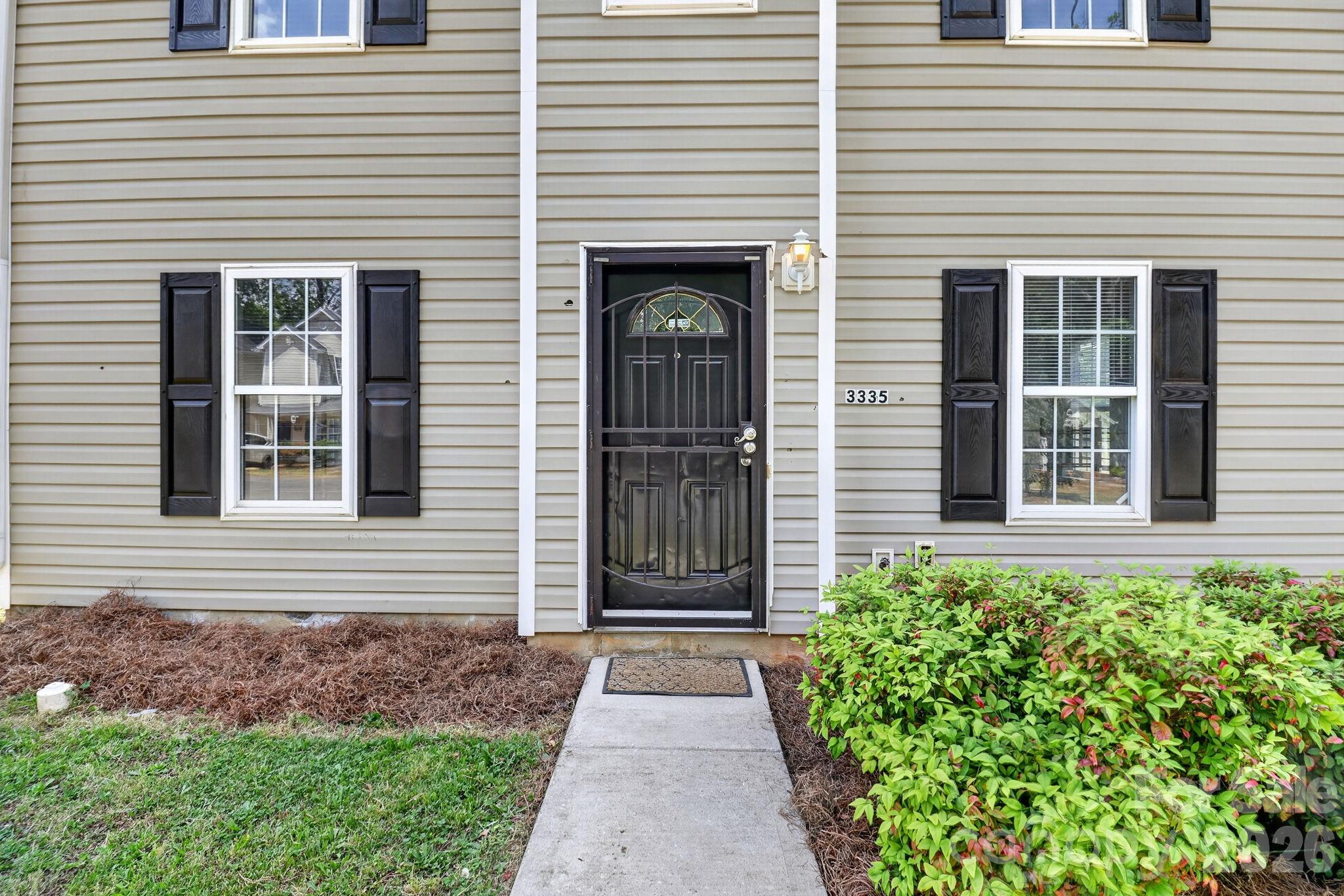 3335 Avalon Avenue, Charlotte, NC - photo 6 of 32