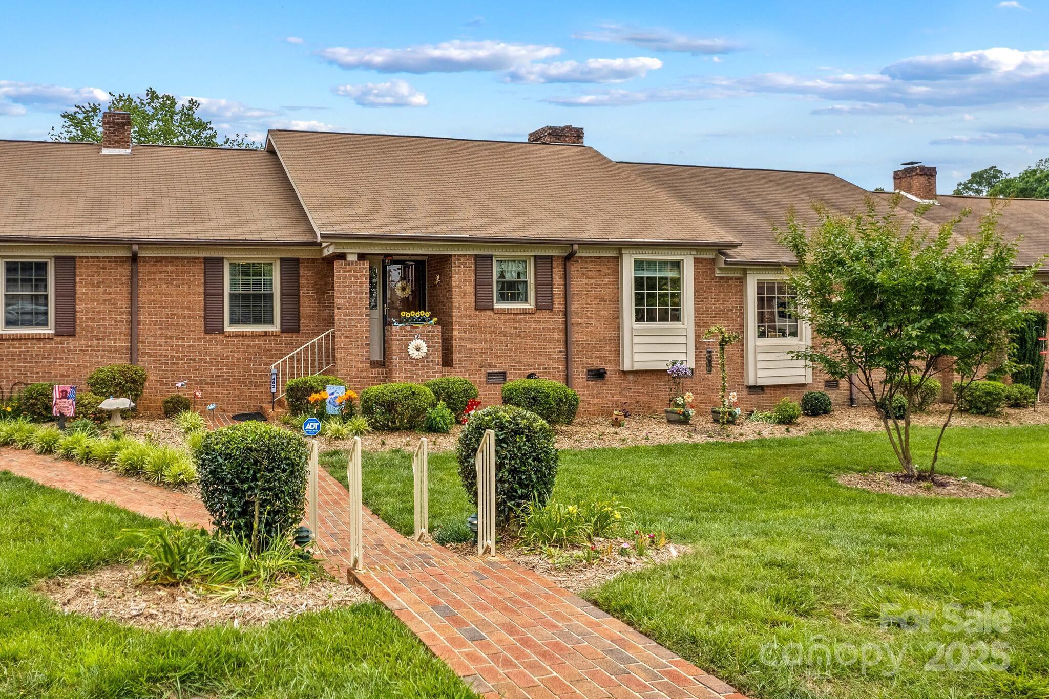 402 Swaim Court, Salisbury, NC - photo 4 of 40