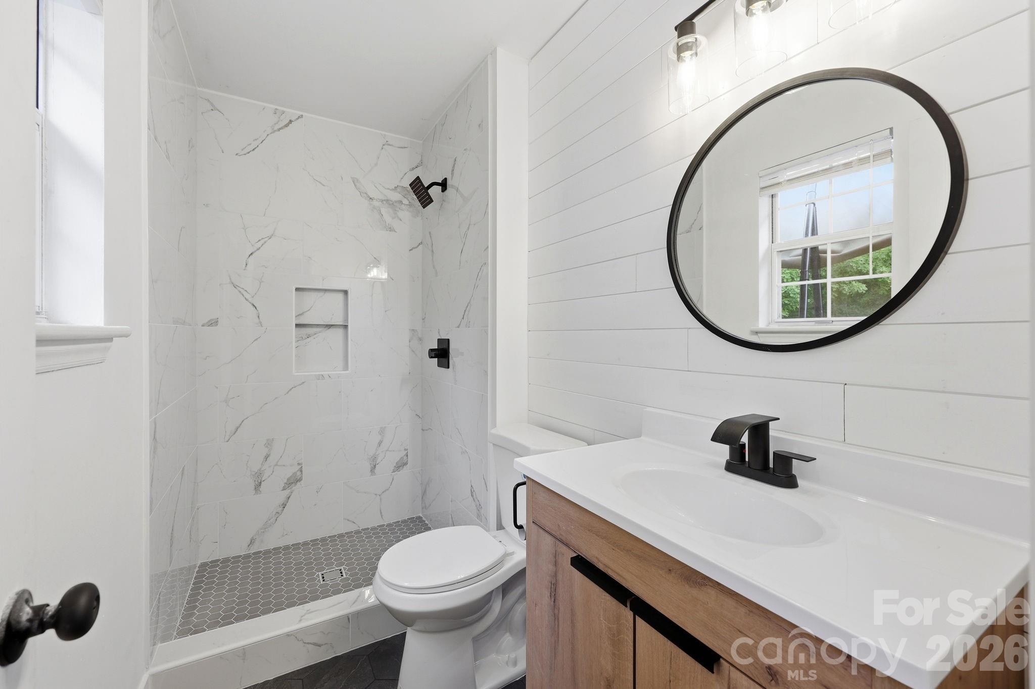Photo 18 of 1221 Capps Hollow Drive, Charlotte, NC
