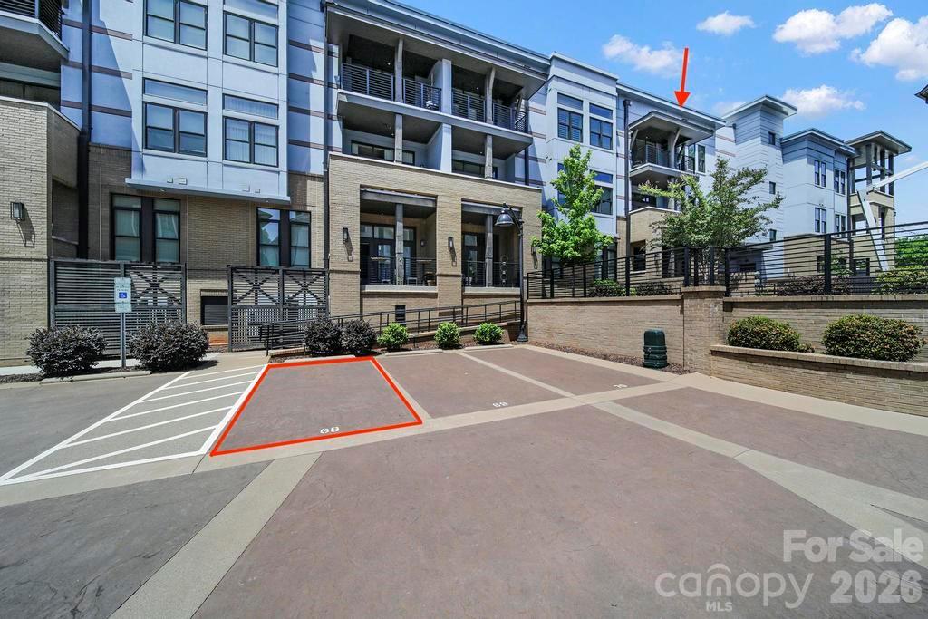 Photo 29 of 2401 Euclid Avenue301, Charlotte, NC