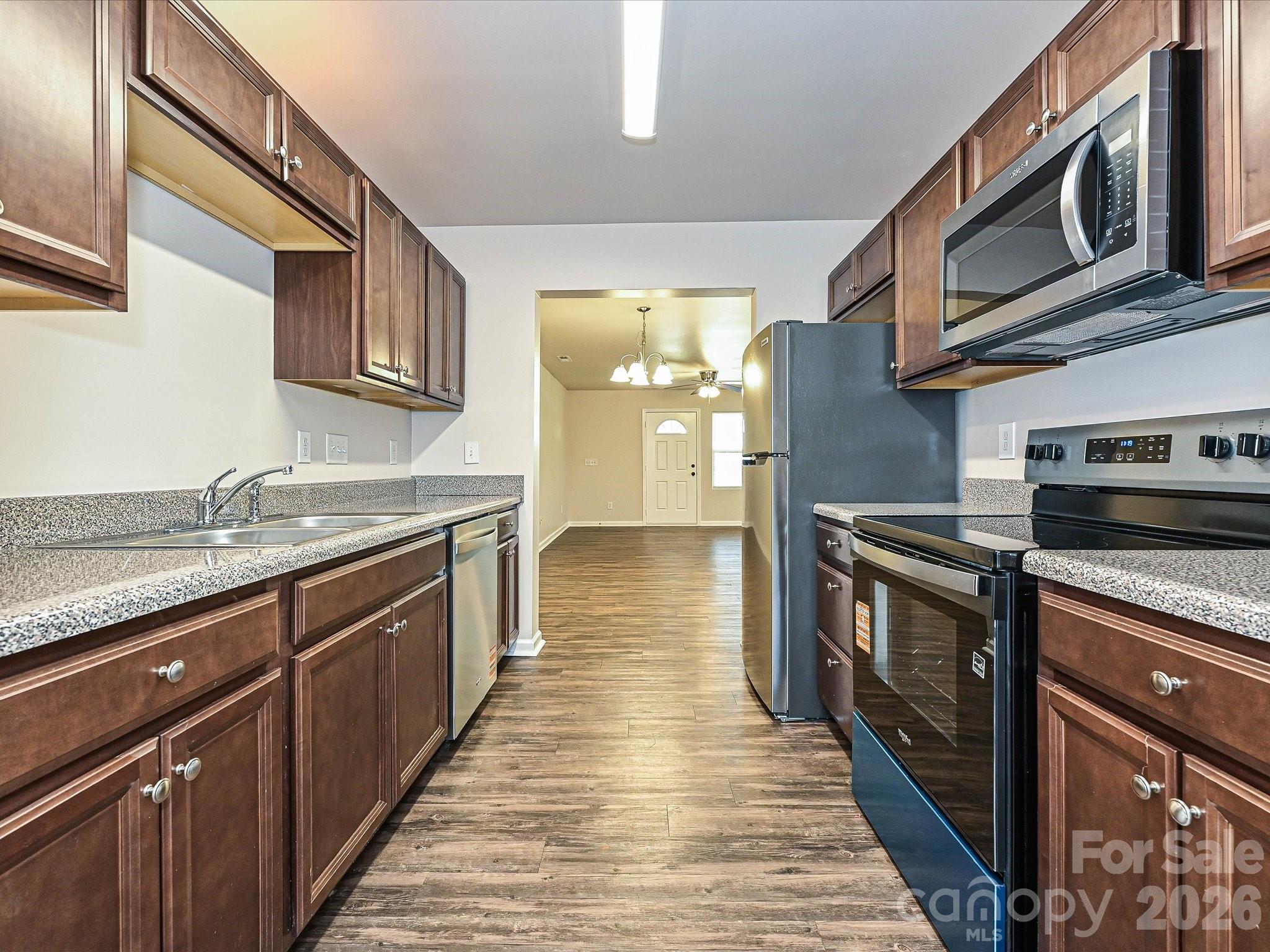 362 E Mills Avenue, Mooresville, NC - photo 9 of 22