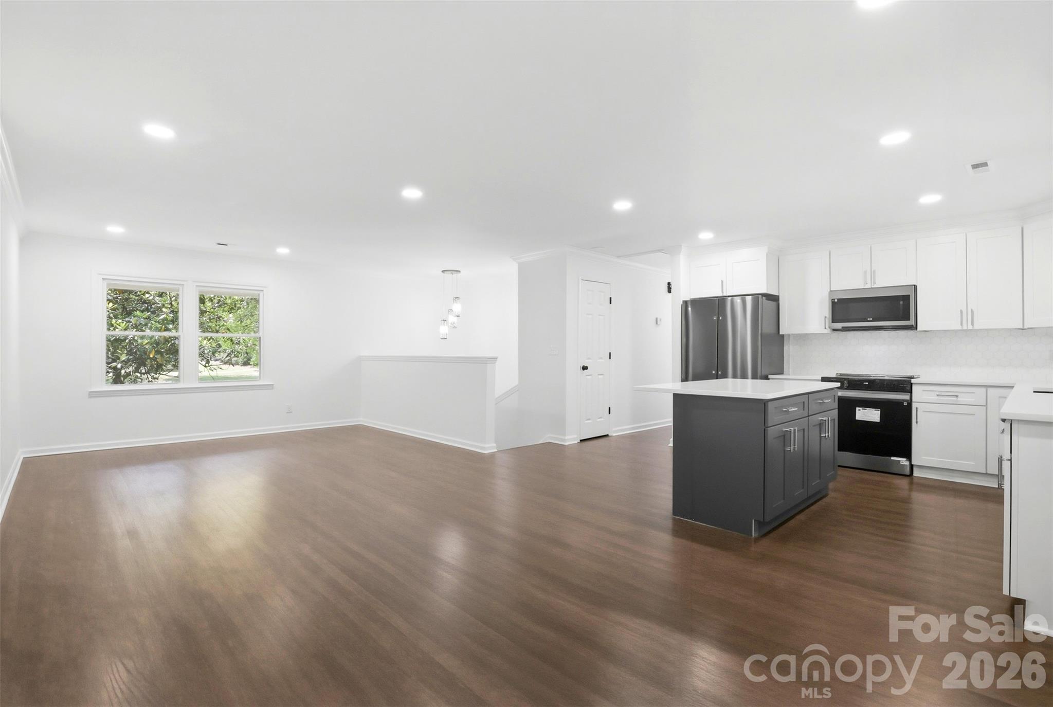 Photo 4 of 222 Sherwood Circle, Rock Hill, SC