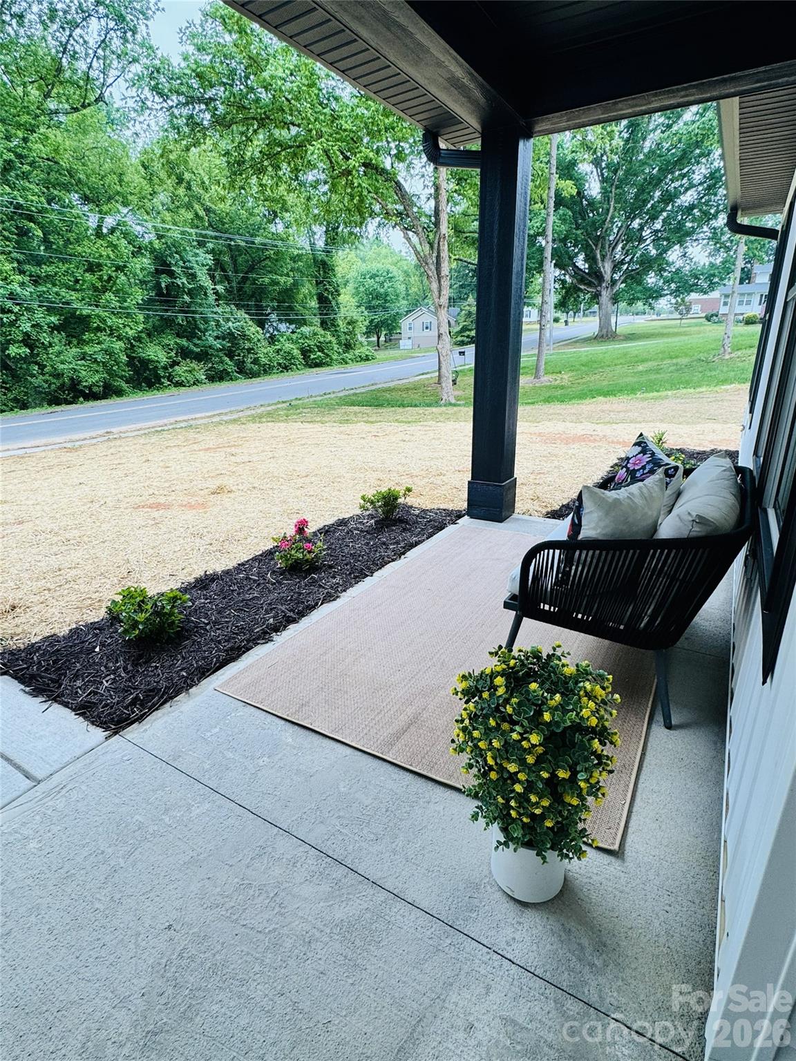 325 N Chapel Street, Landis, NC - photo 4 of 33