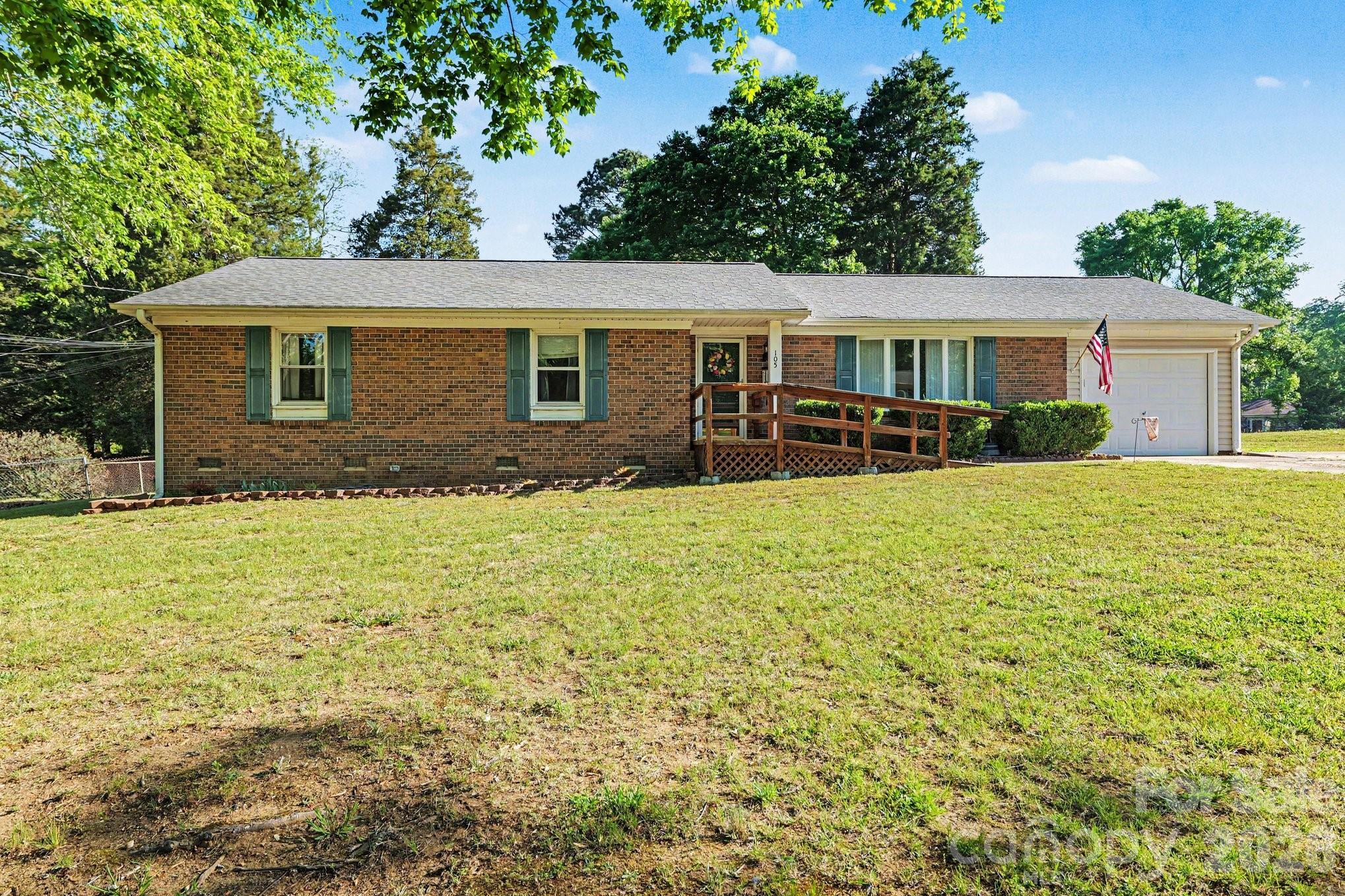 Photo 2 of 105 Stoneybrook Road, Salisbury, NC