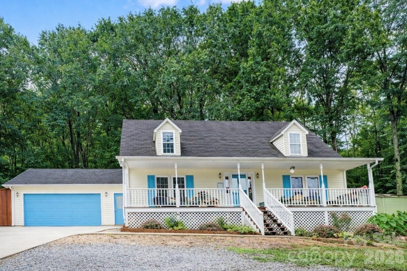 805 Edgewater Drive, Belmont, NC