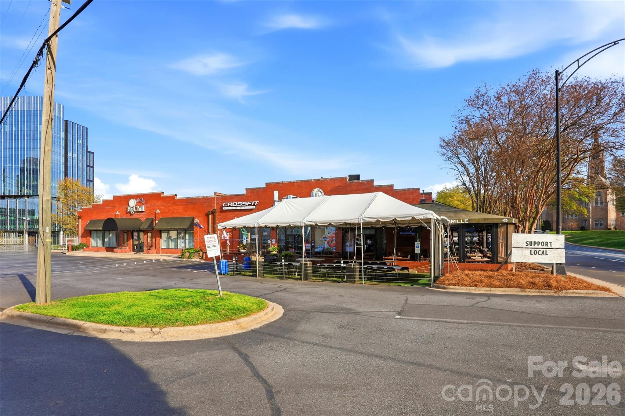 Photo 38 of 701 Royal Court508, Charlotte, NC