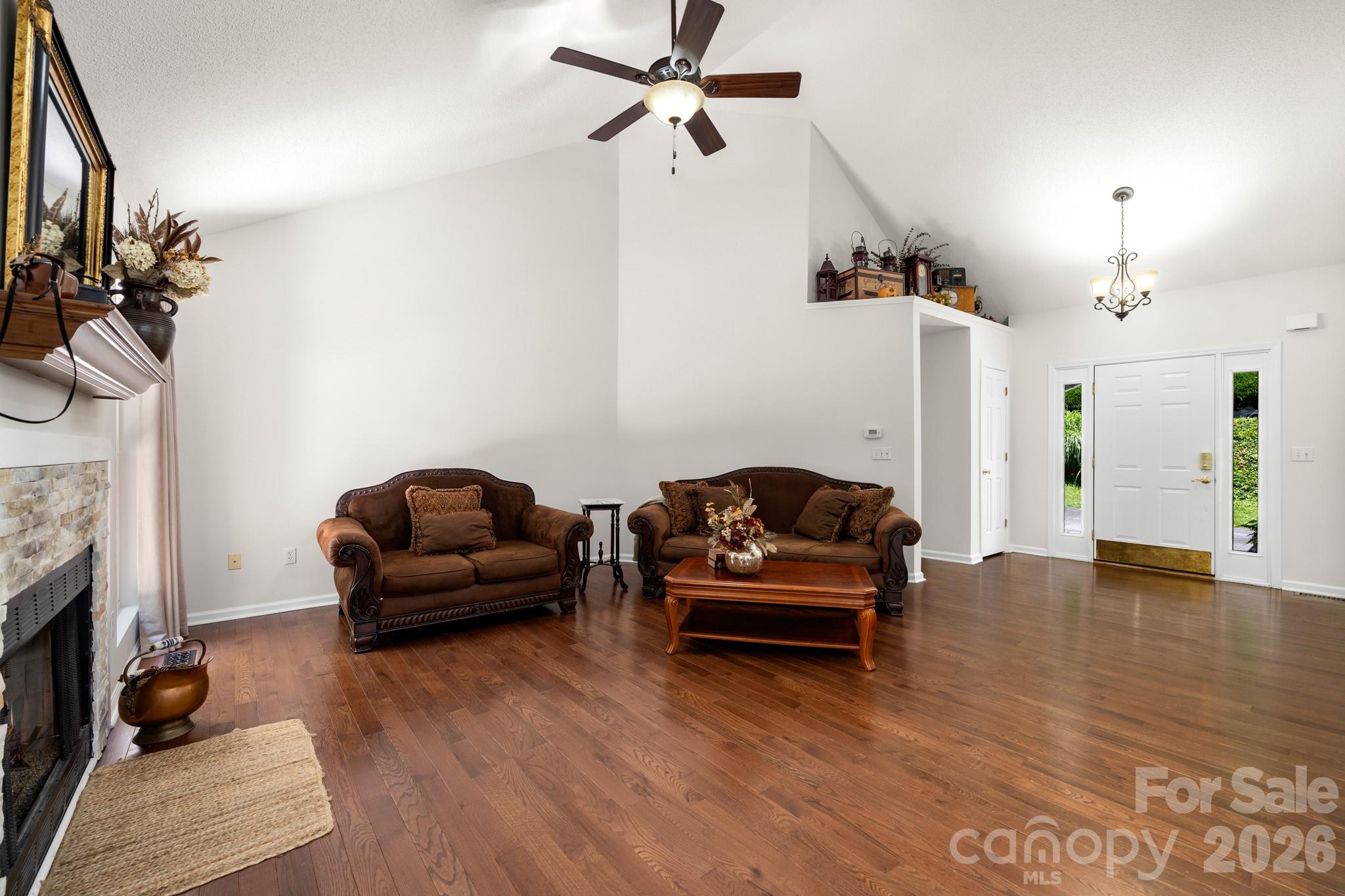 701 Salisbury Road, Hendersonville, NC - photo 15 of 43