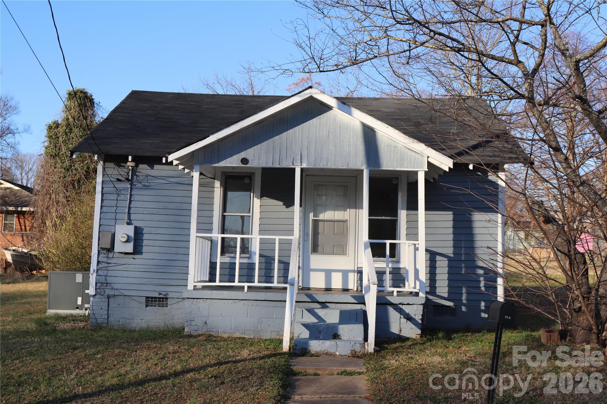 614 Goldsboro Avenue, Statesville, NC