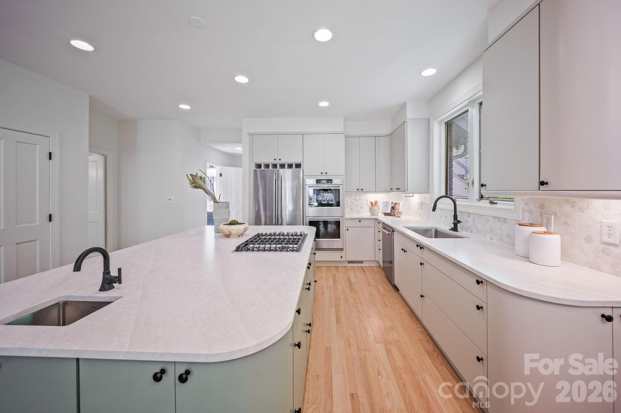 Photo 18 of 5901 Marsailles Court, Charlotte, NC