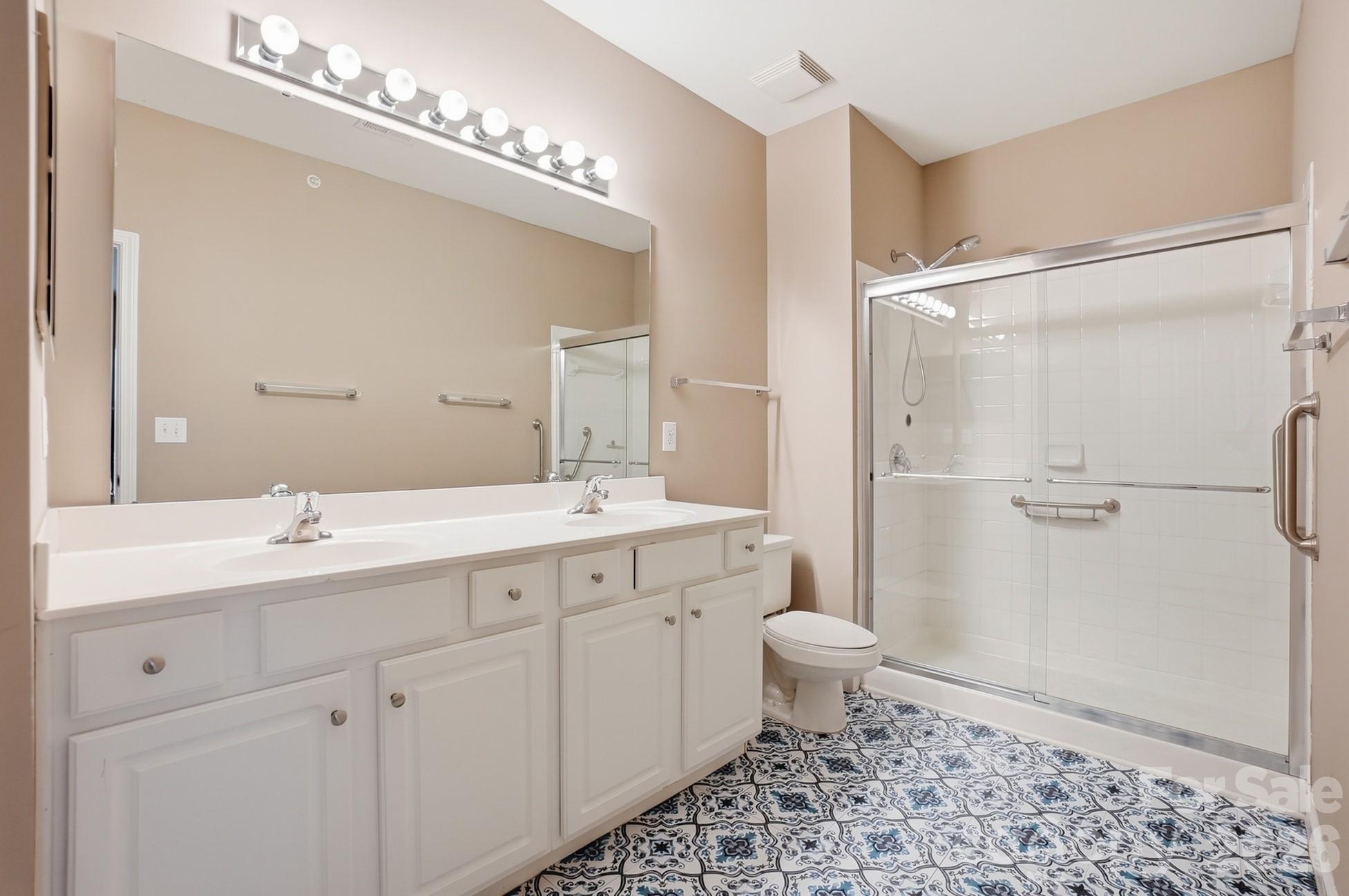 Photo 26 of 12425 Copper Mountain Boulevard12425,Garage 188, Charlotte, NC