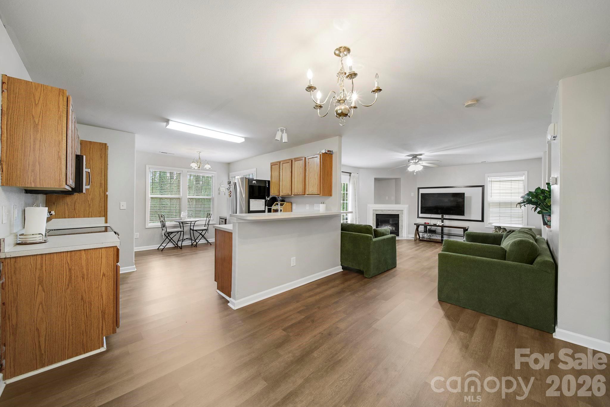 Photo 11 of 2604 Cochrane Drive, Charlotte, NC