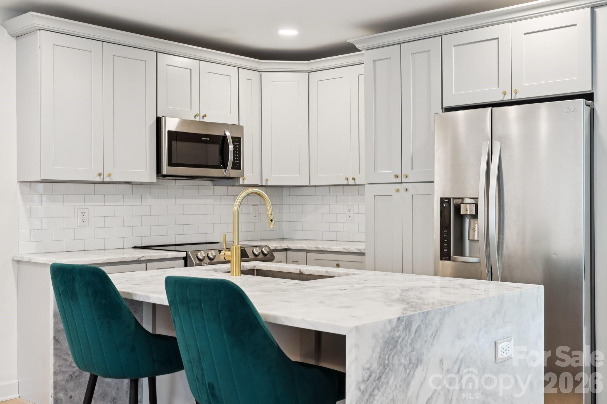 Photo 8 of 1530 Barberry Court, Charlotte, NC
