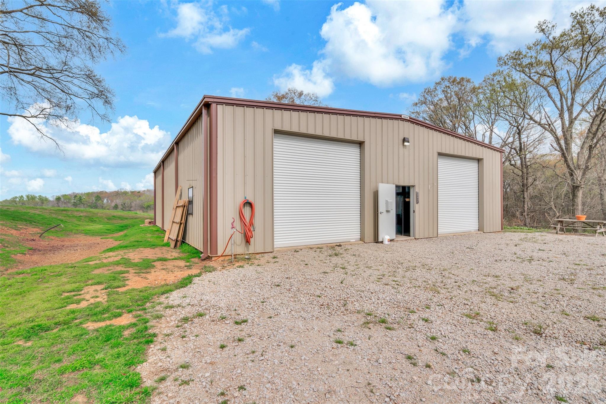 Photo 4 of 1524 Old Lawyers Road, Marshville, NC