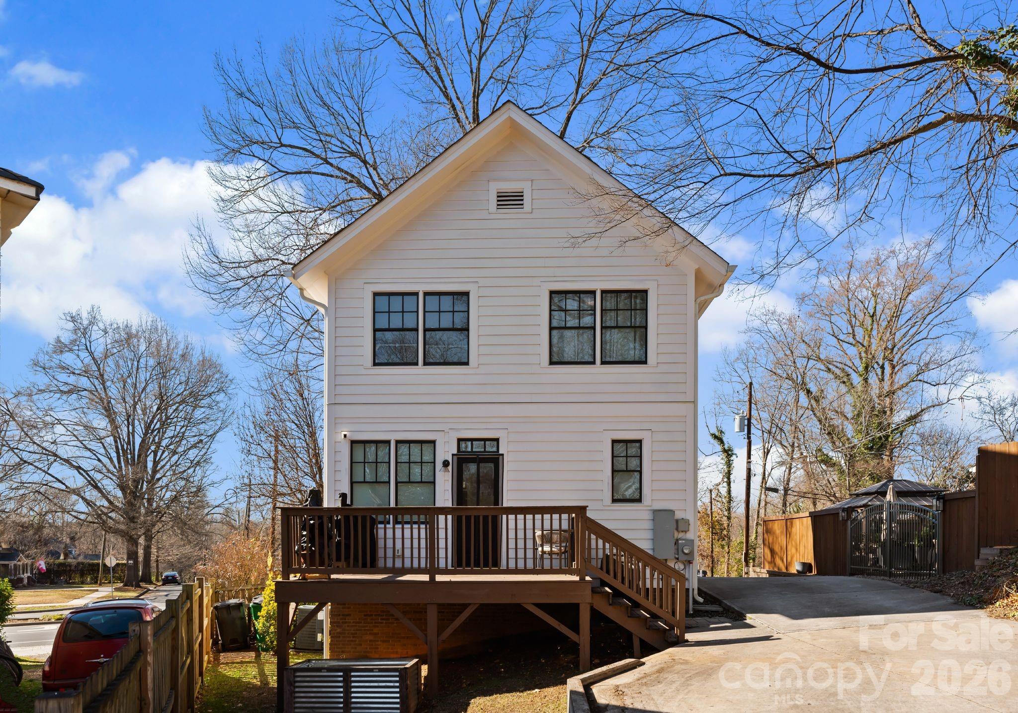 1700 Westbrook Drive, Charlotte, NC - photo 7 of 30