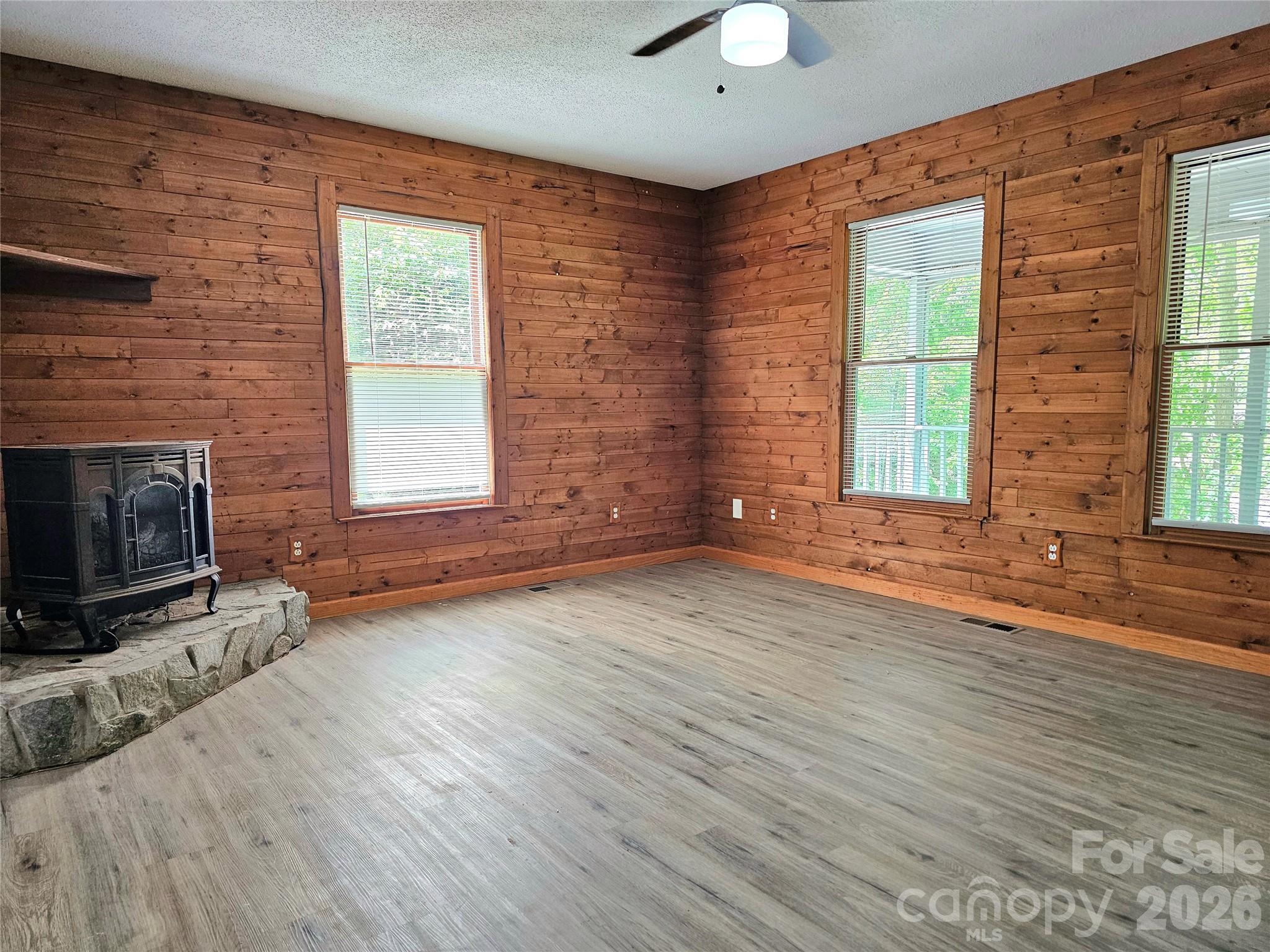 5692 Brooklyn Road, Great Falls, SC - photo 16 of 49