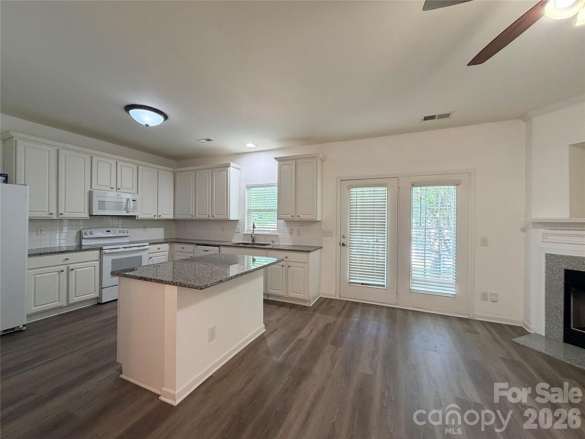 Photo 16 of 10968 Princeton Village Drive, Charlotte, NC