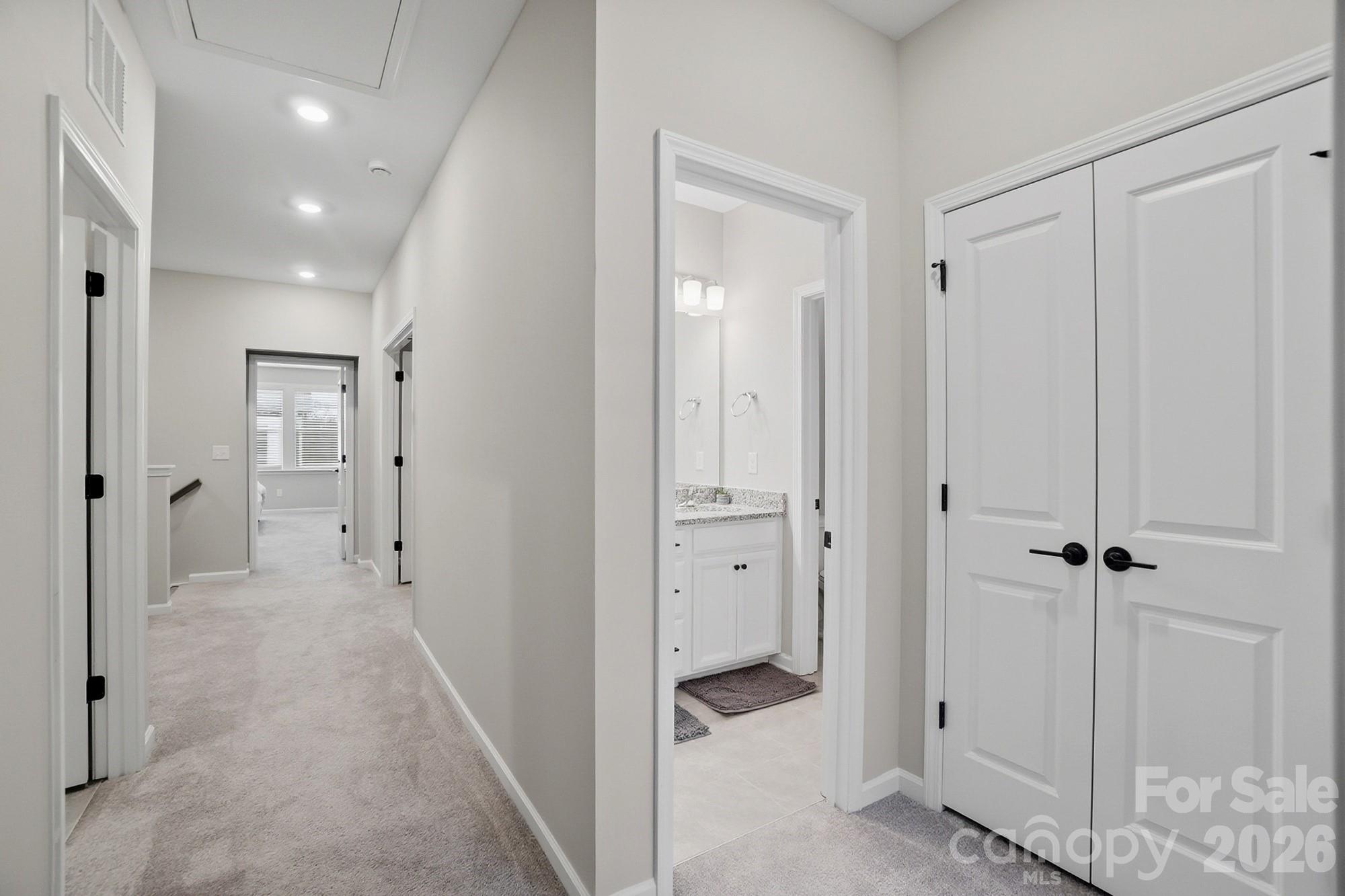 Photo 15 of 8928 Morning Mist Road, Charlotte, NC