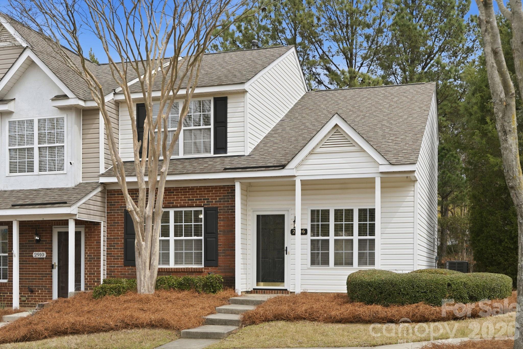 Home for sale at 2906 Caldwell Ridge Parkway, Charlotte, NC — photo 1 of 40