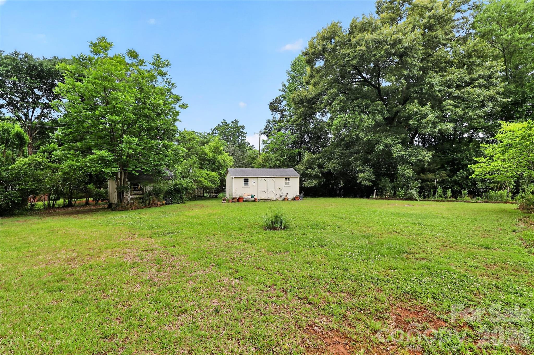 Photo 6 of 5326 Robinhood Road, Charlotte, NC
