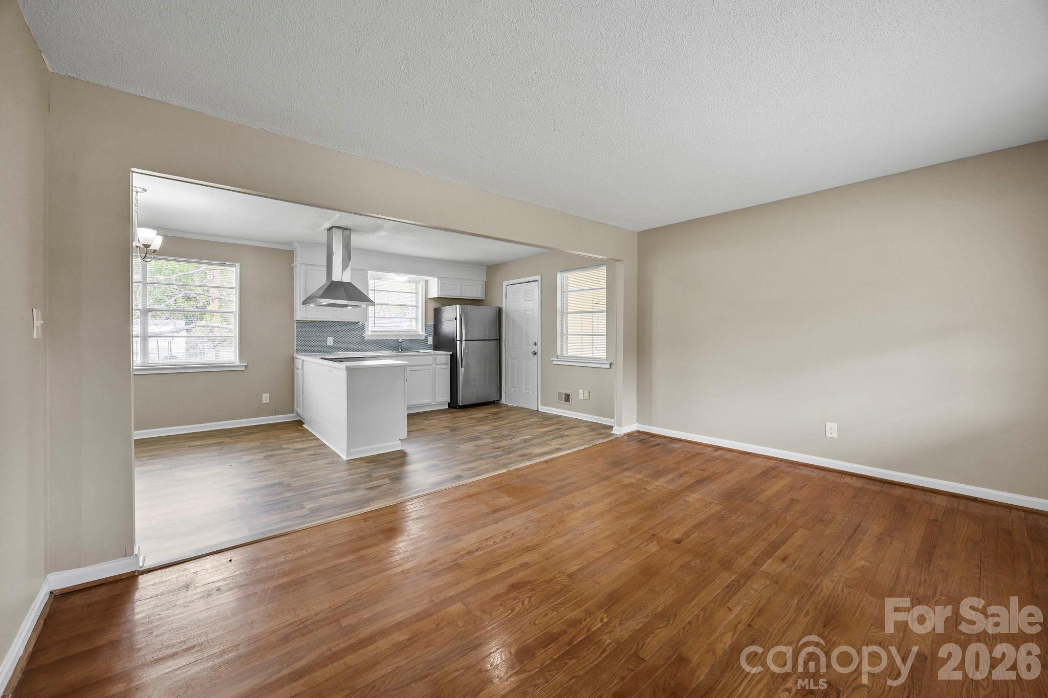 219 Dixon Drive, Columbia, SC - photo 3 of 15