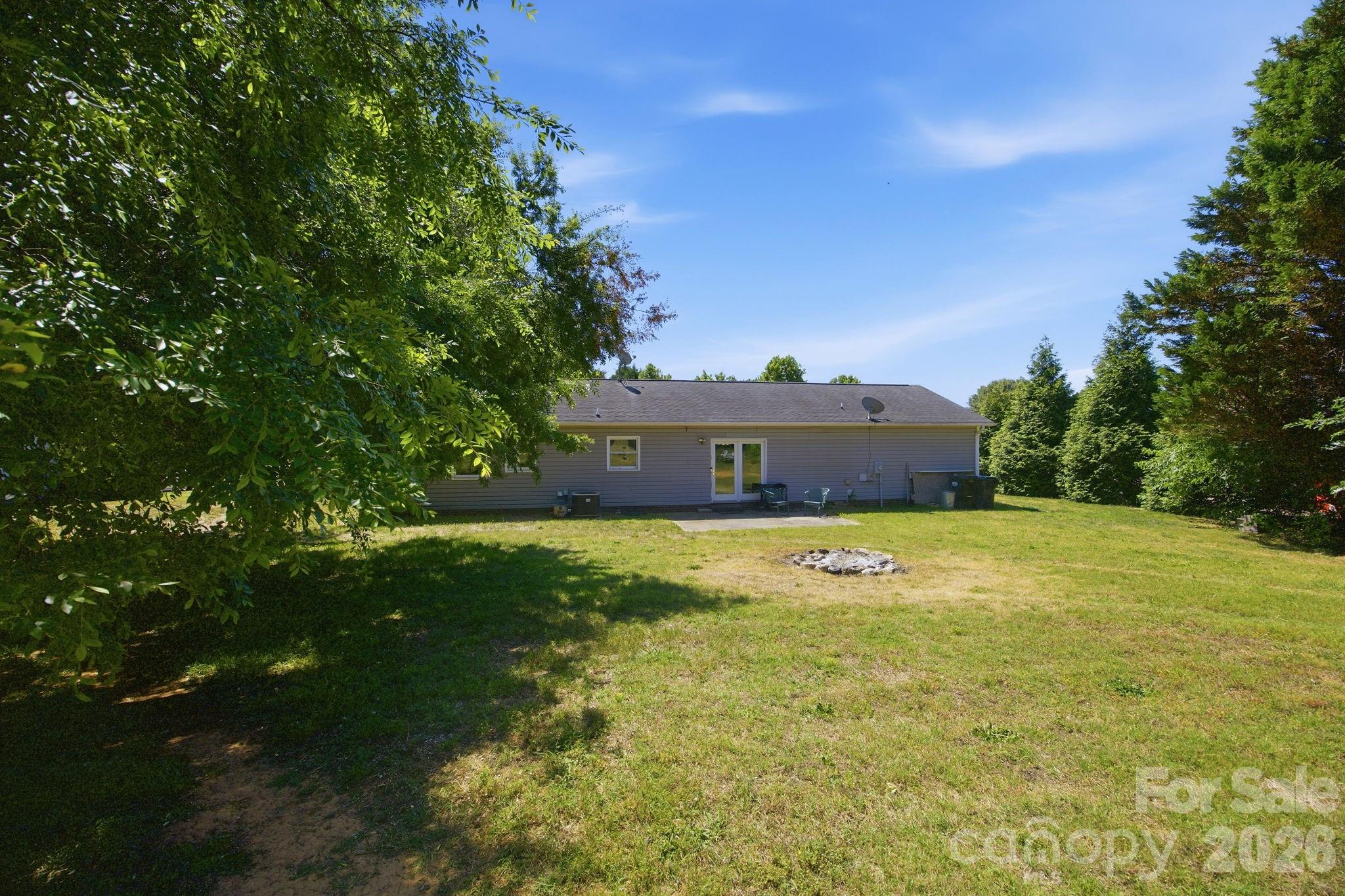 129 Salem Meadow Drive, Statesville, NC - photo 32 of 41