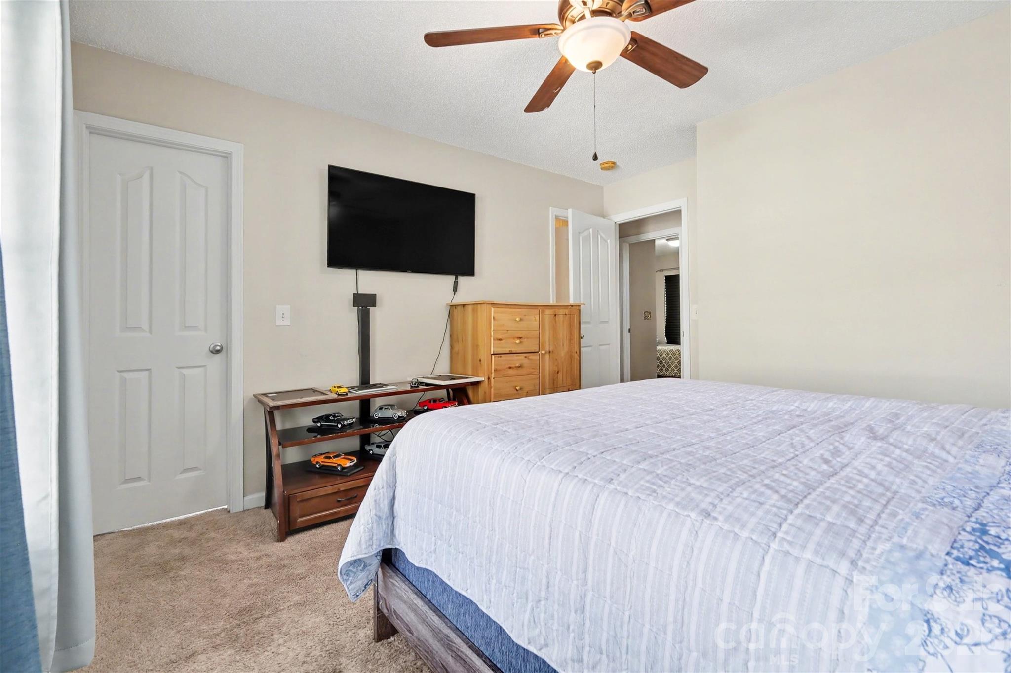 503 River View Drive, Lowell, NC - photo 22 of 34