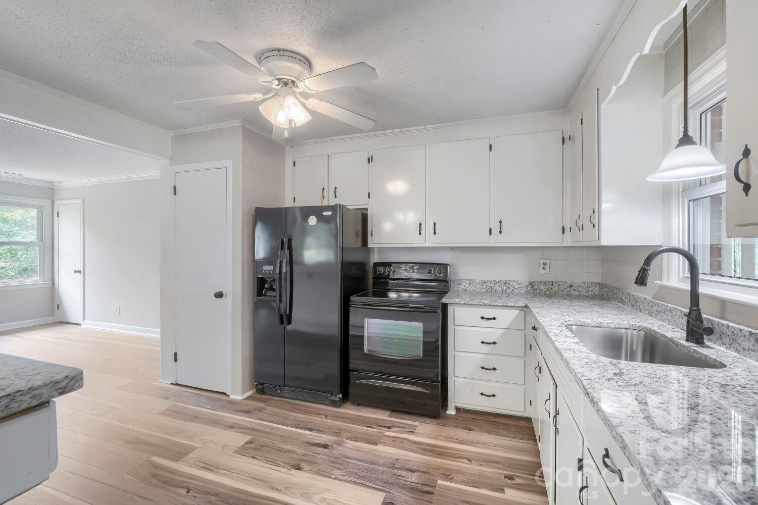 Photo 10 of 221 Eden Circle, Pineville, NC