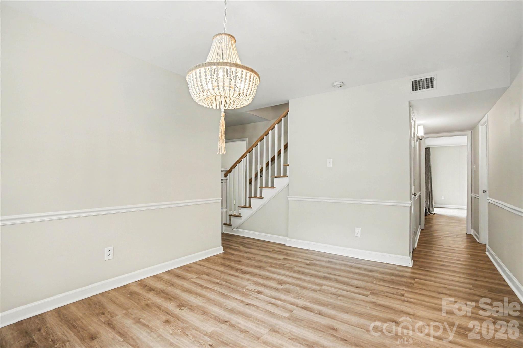 Photo 3 of 6617 Bunker Hill Circle, Charlotte, NC
