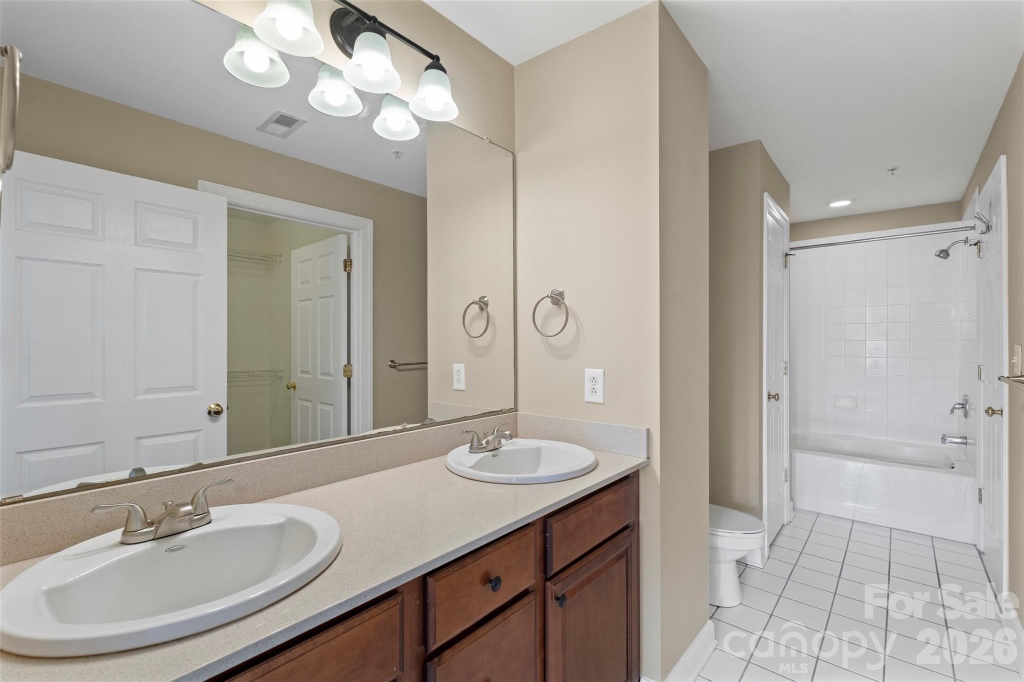 Photo 20 of 718 W Trade Street801, Charlotte, NC