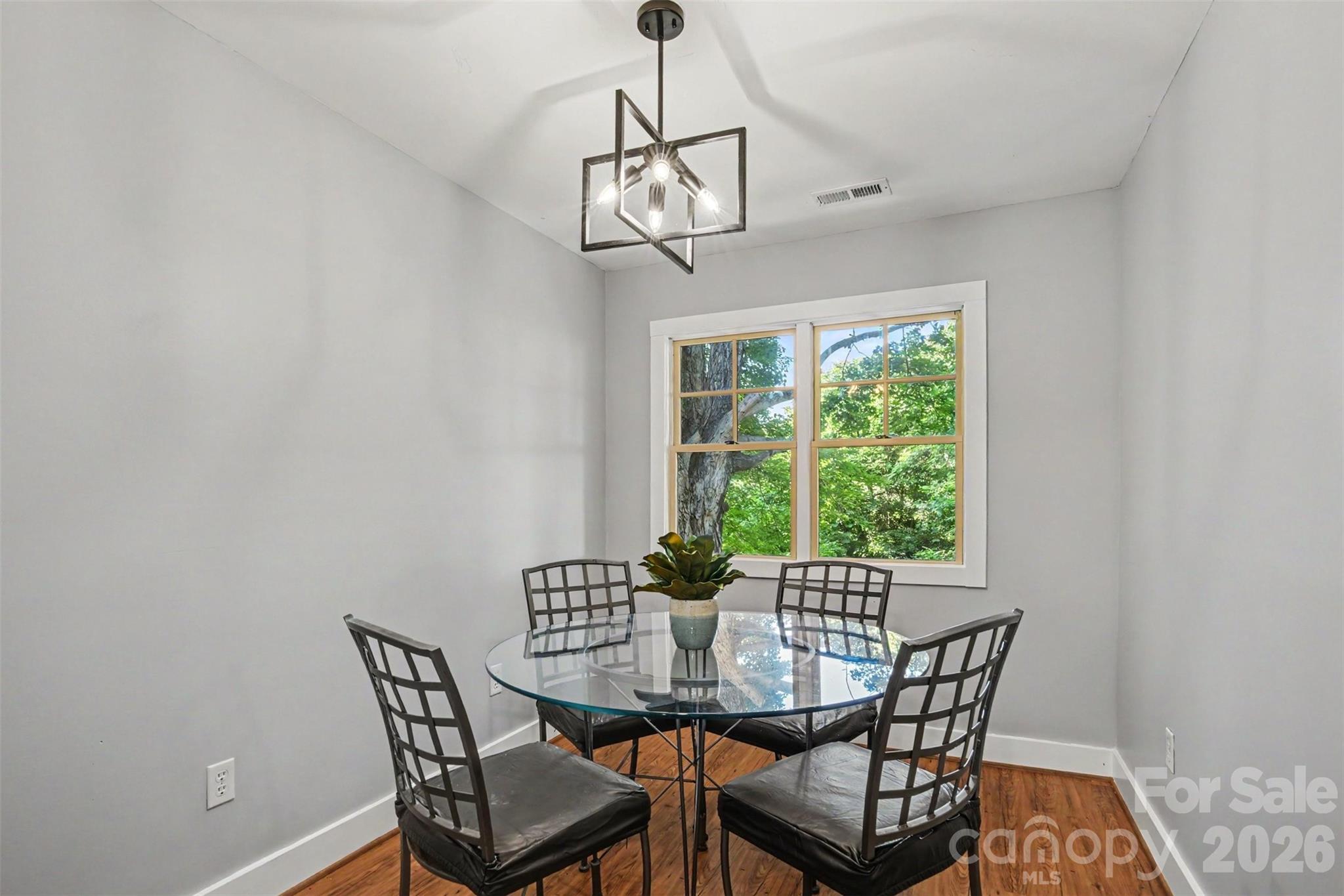 611 E 4th Avenue, Gastonia, NC - photo 8 of 18